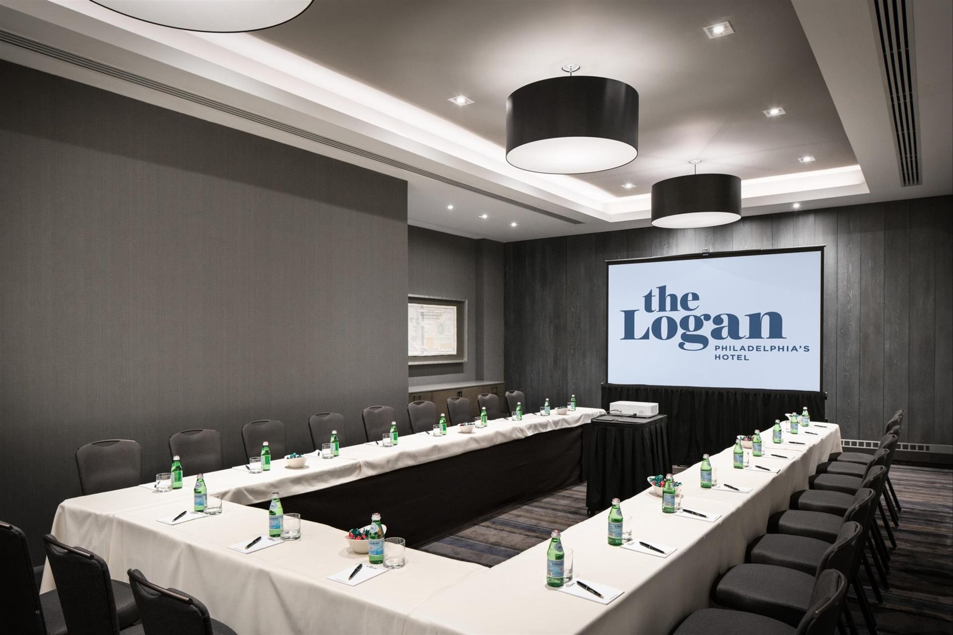 Grange at The Logan Philadelphia, Curio Collection by Hilton - Hotel in ...