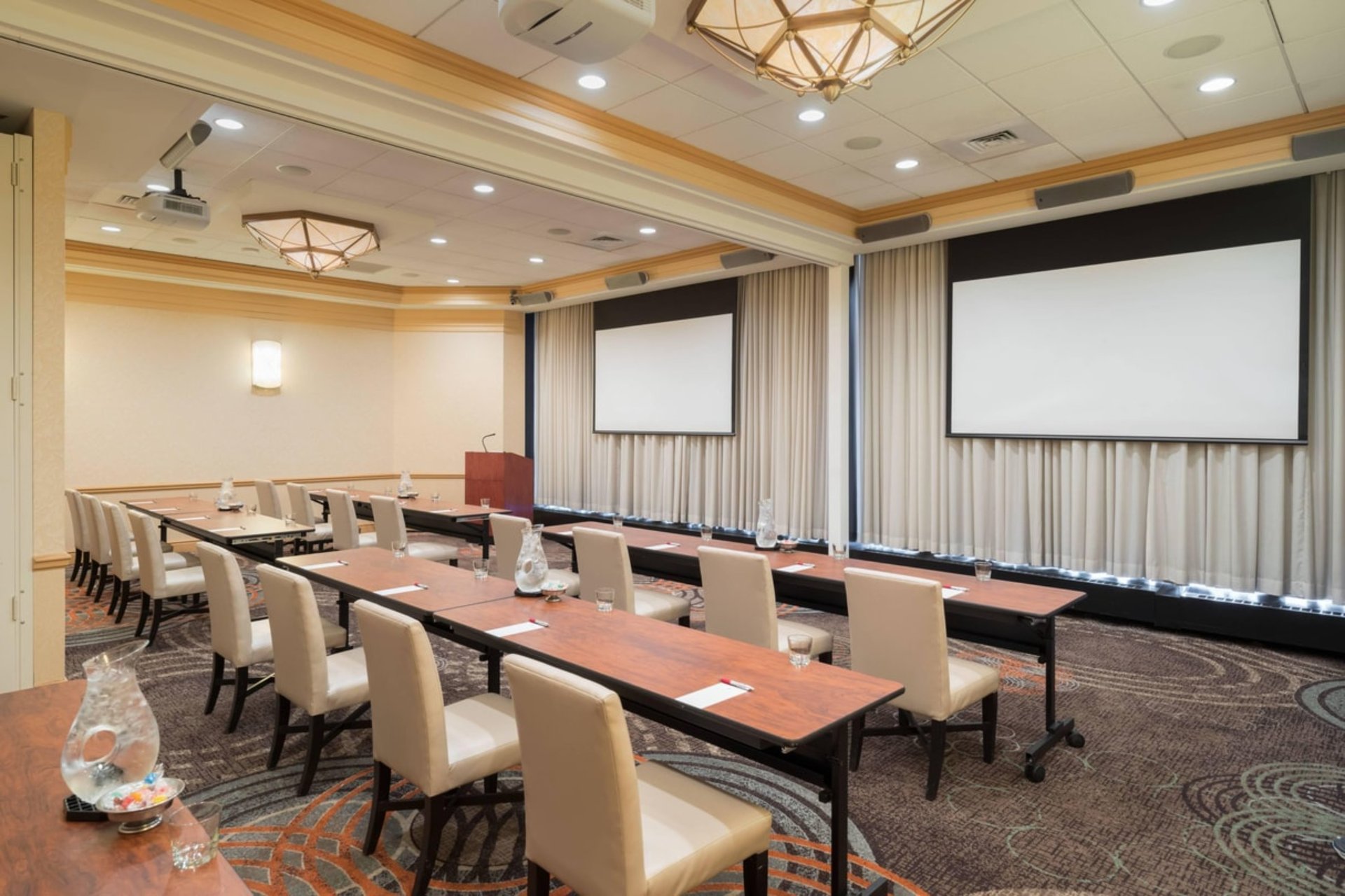 The Three Rivers Conference Center at Pittsburgh Marriott City Center ...