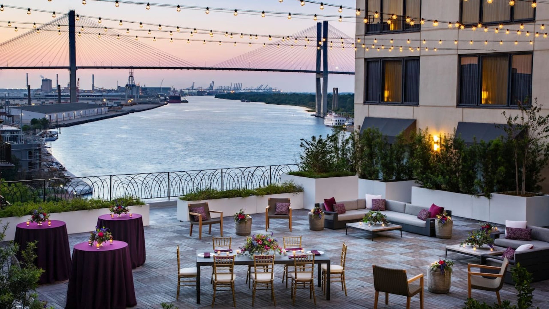 Garden Terrace at Hyatt Regency Savannah - Hotel in in Savannah, GA ...