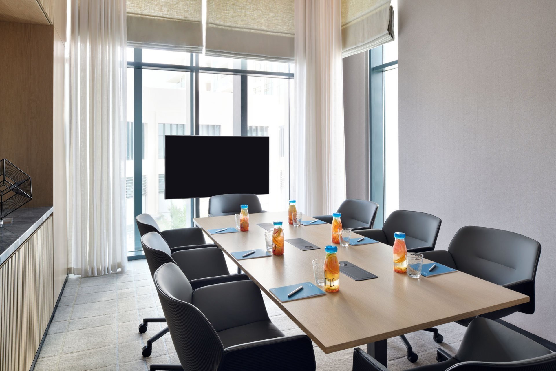 Flow at Vida Emirates Hills - Hotel in in Dubai, United Arab Emirates ...