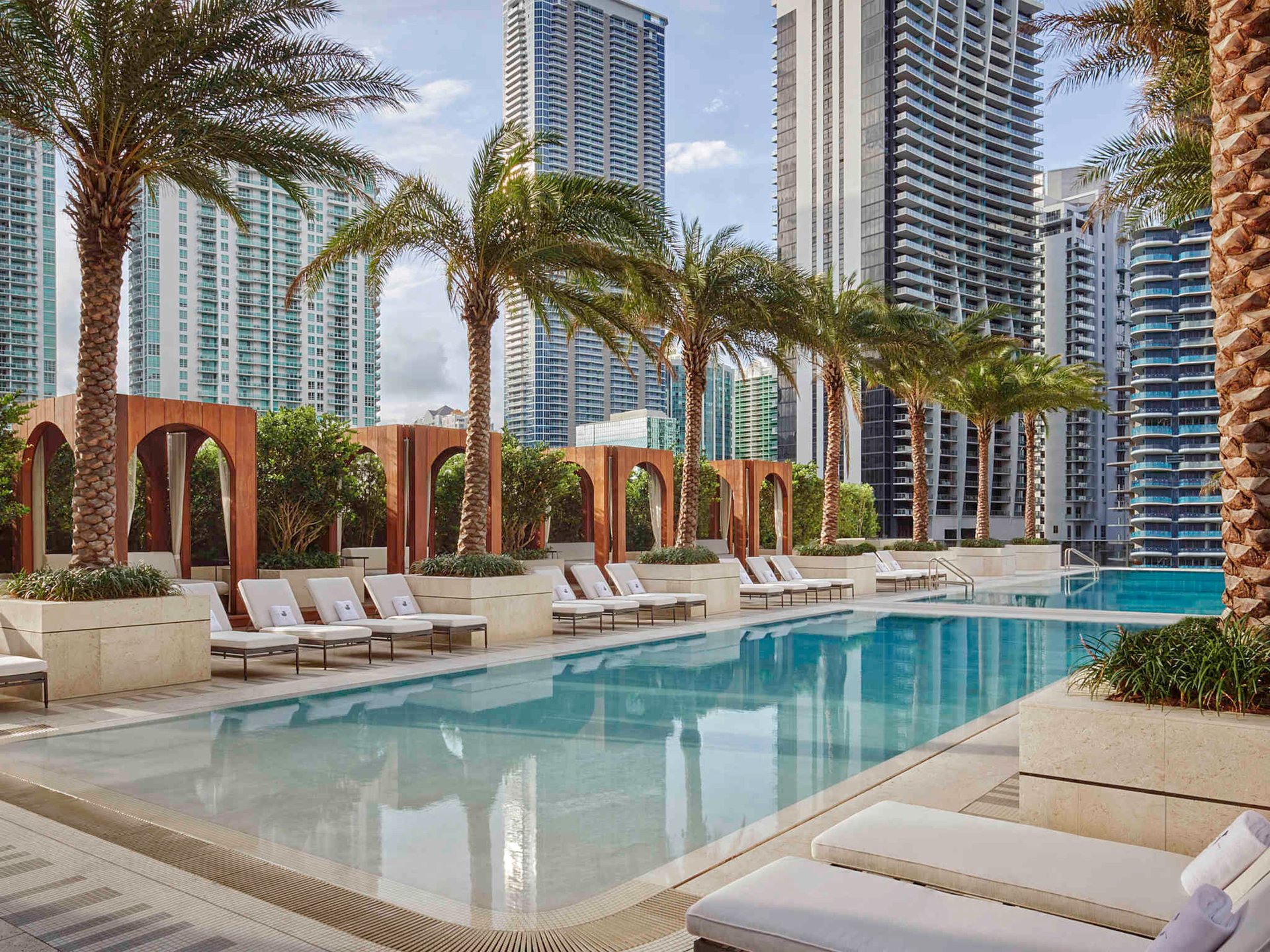 SLS LUX Brickell Hotel & Residences - Hotel in Miami, FL | The Vendry