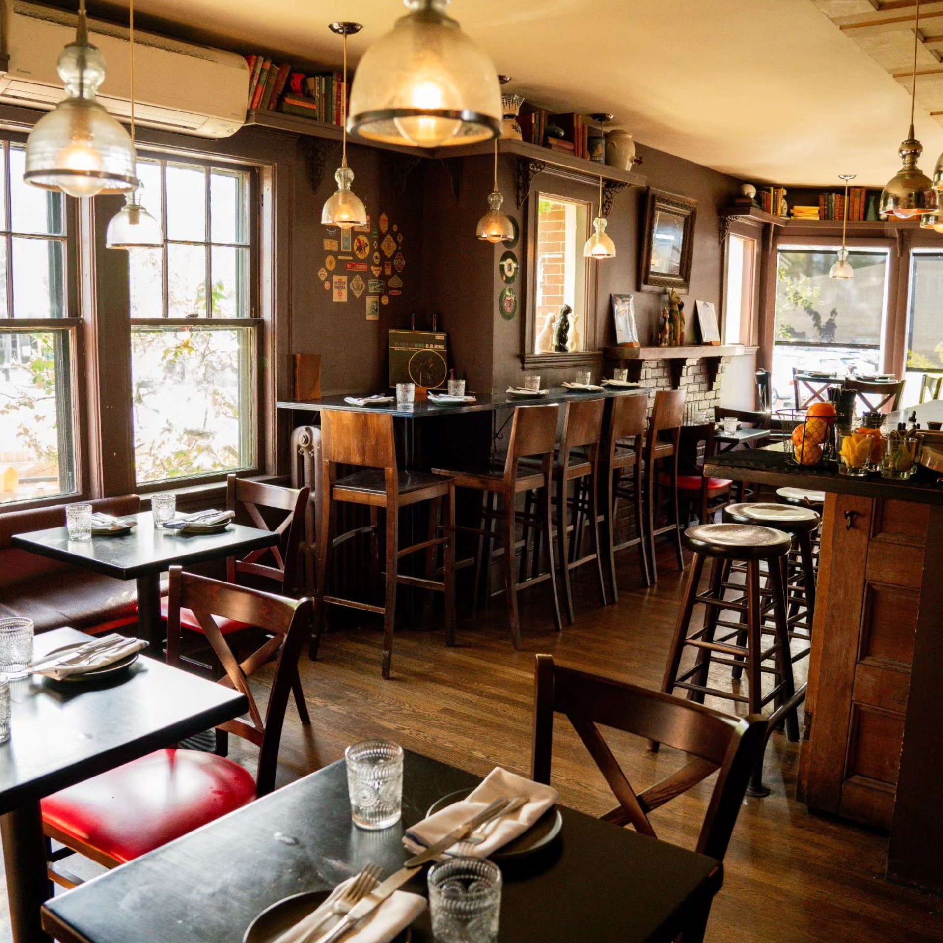 Tres Gatos - Spanish/Tapas Restaurant in Boston, MA | The Vendry