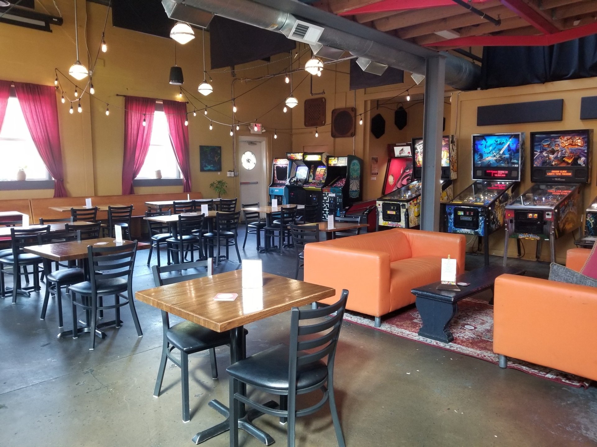FIREFLY Restaurant & Game Room - American Restaurant in Charlottesville ...