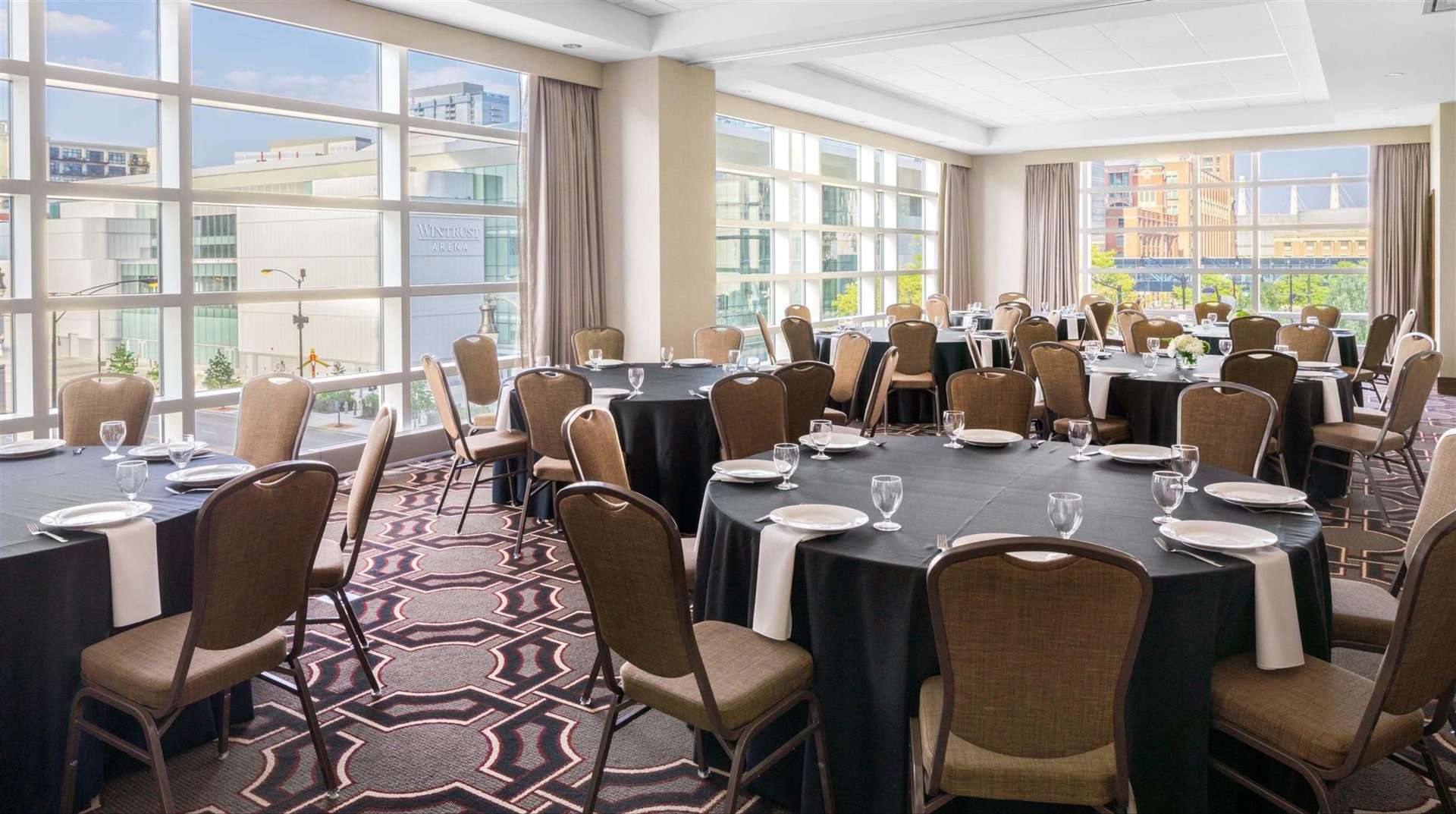 Auburn at Hilton Garden Inn Chicago McCormick Place - Hotel in in ...