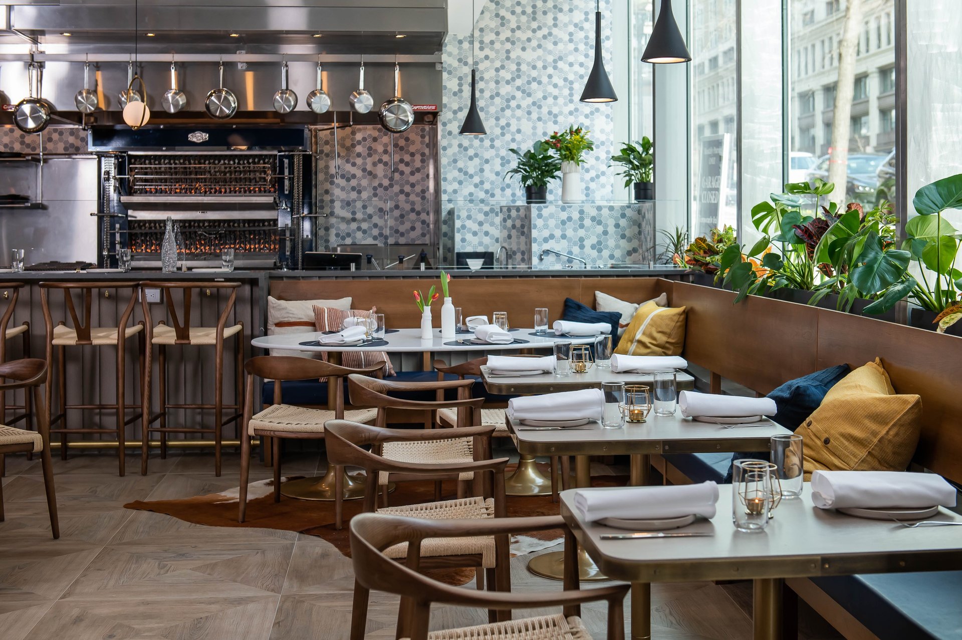 The Henri - Eastern European Restaurant in Washington, DC | The Vendry