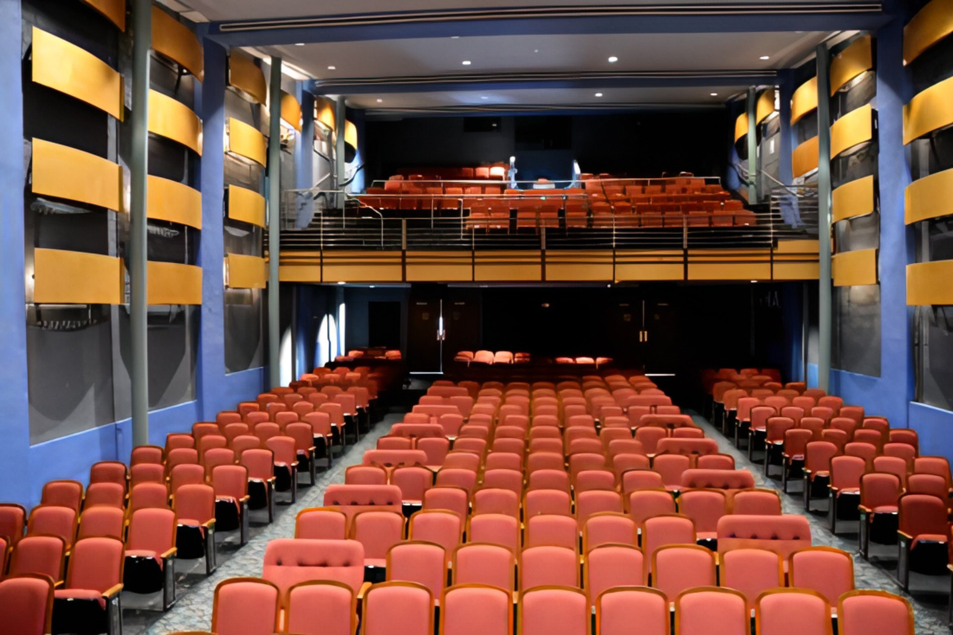 Palace Arts Center Movie Theater In Grapevine TX