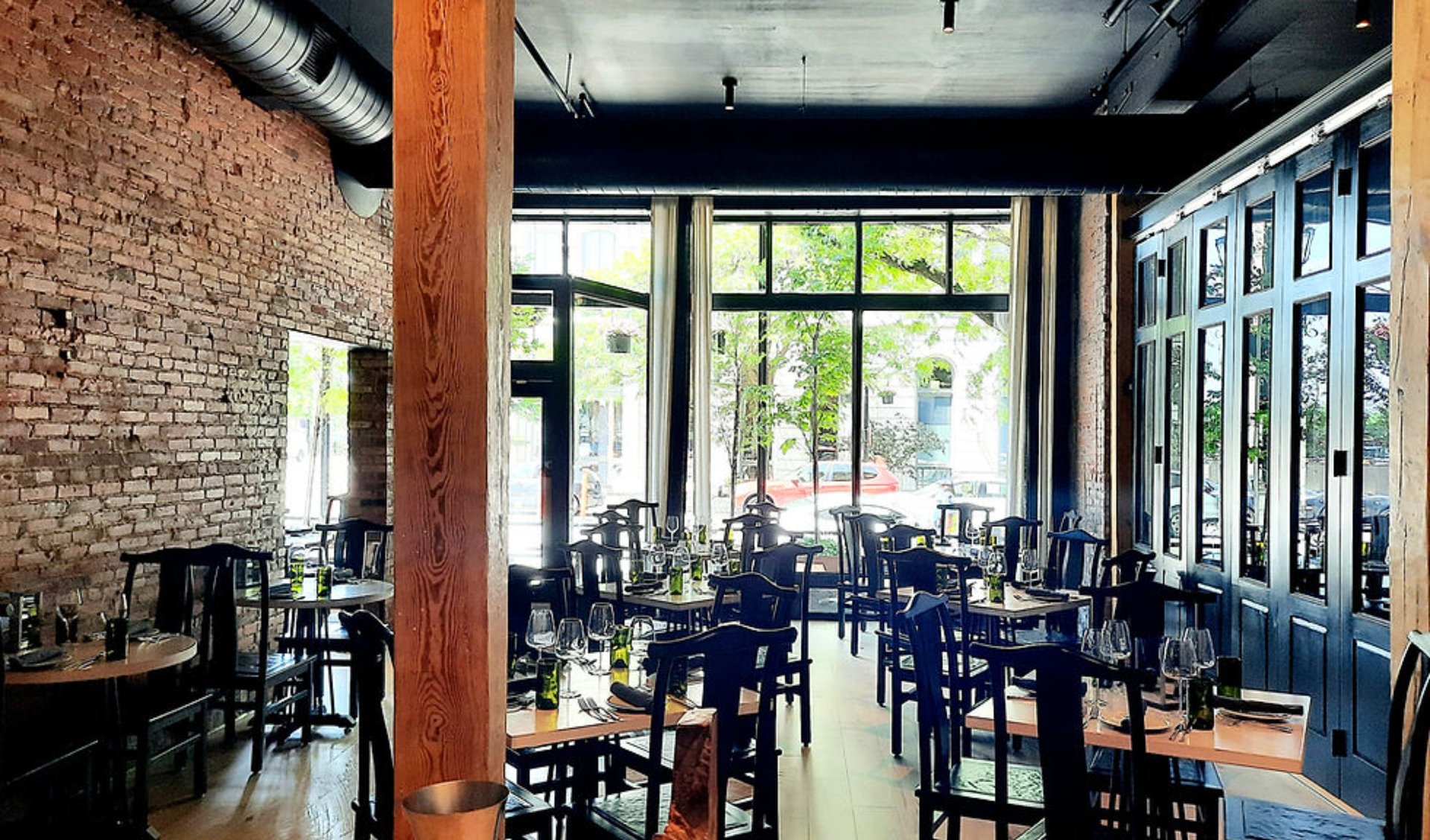 Full Restaurant Buyout at Acqua di Luca - Restaurant in in Cleveland ...
