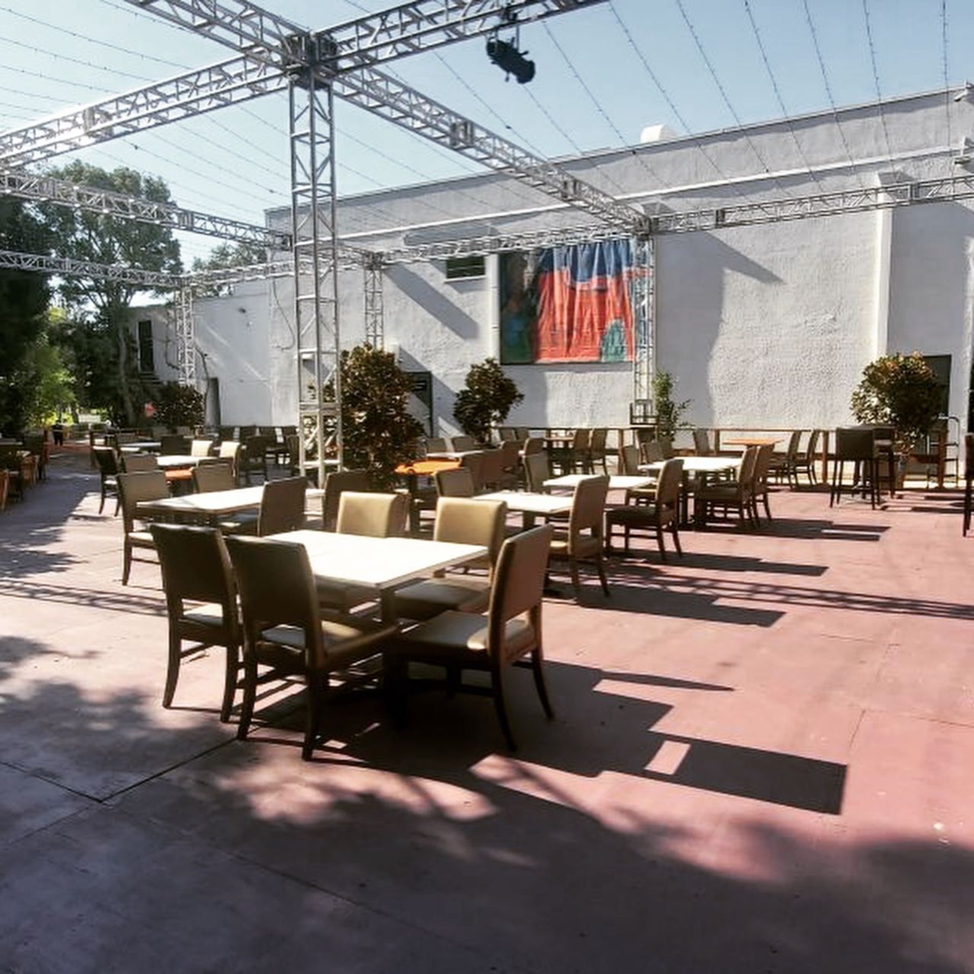 Vibrato Grill Jazz - American Restaurant in Los Angeles, CA | The Vendry