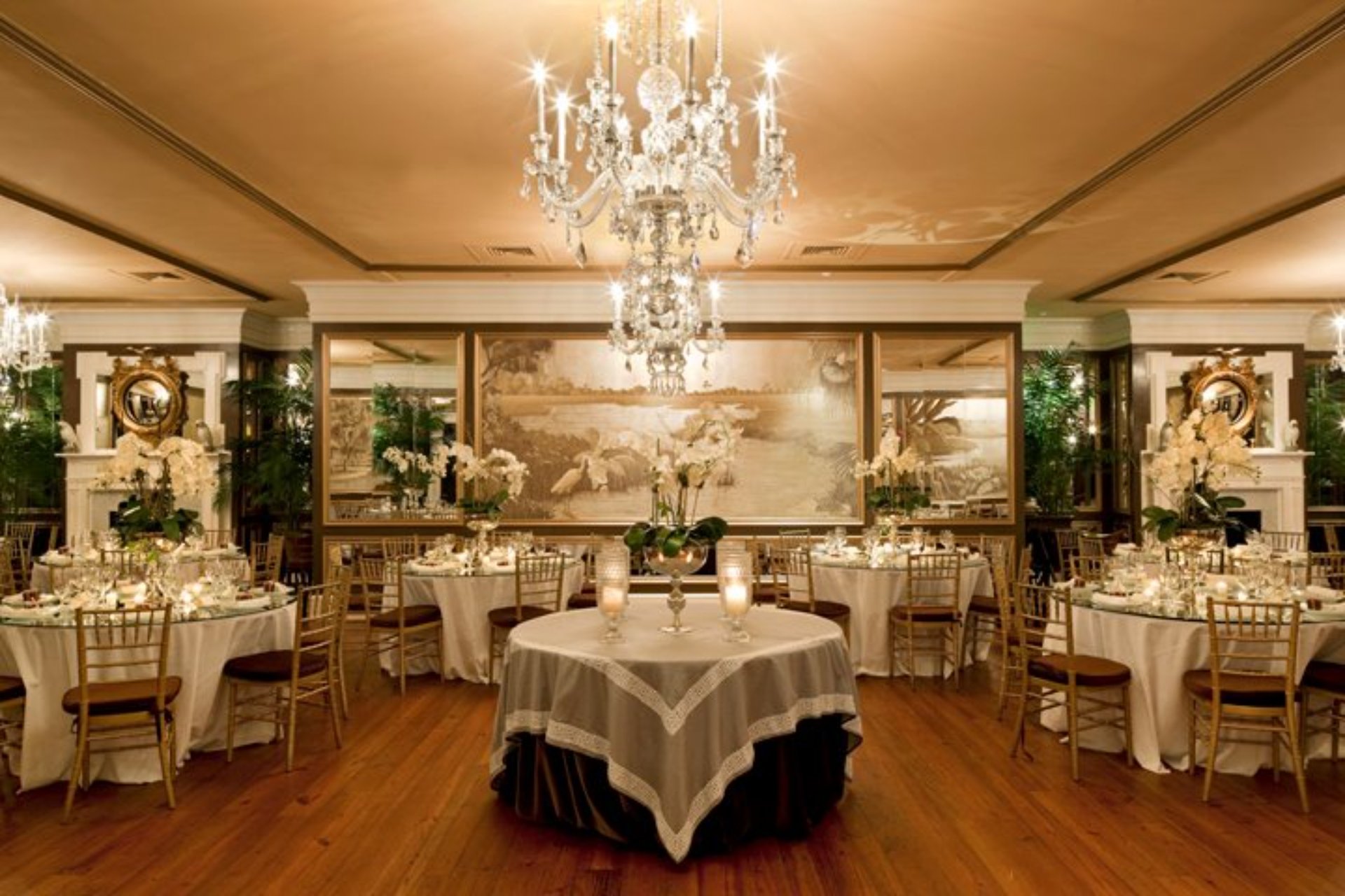 The Olde Pink House - Southern/Soul Restaurant in Savannah, GA | The Vendry