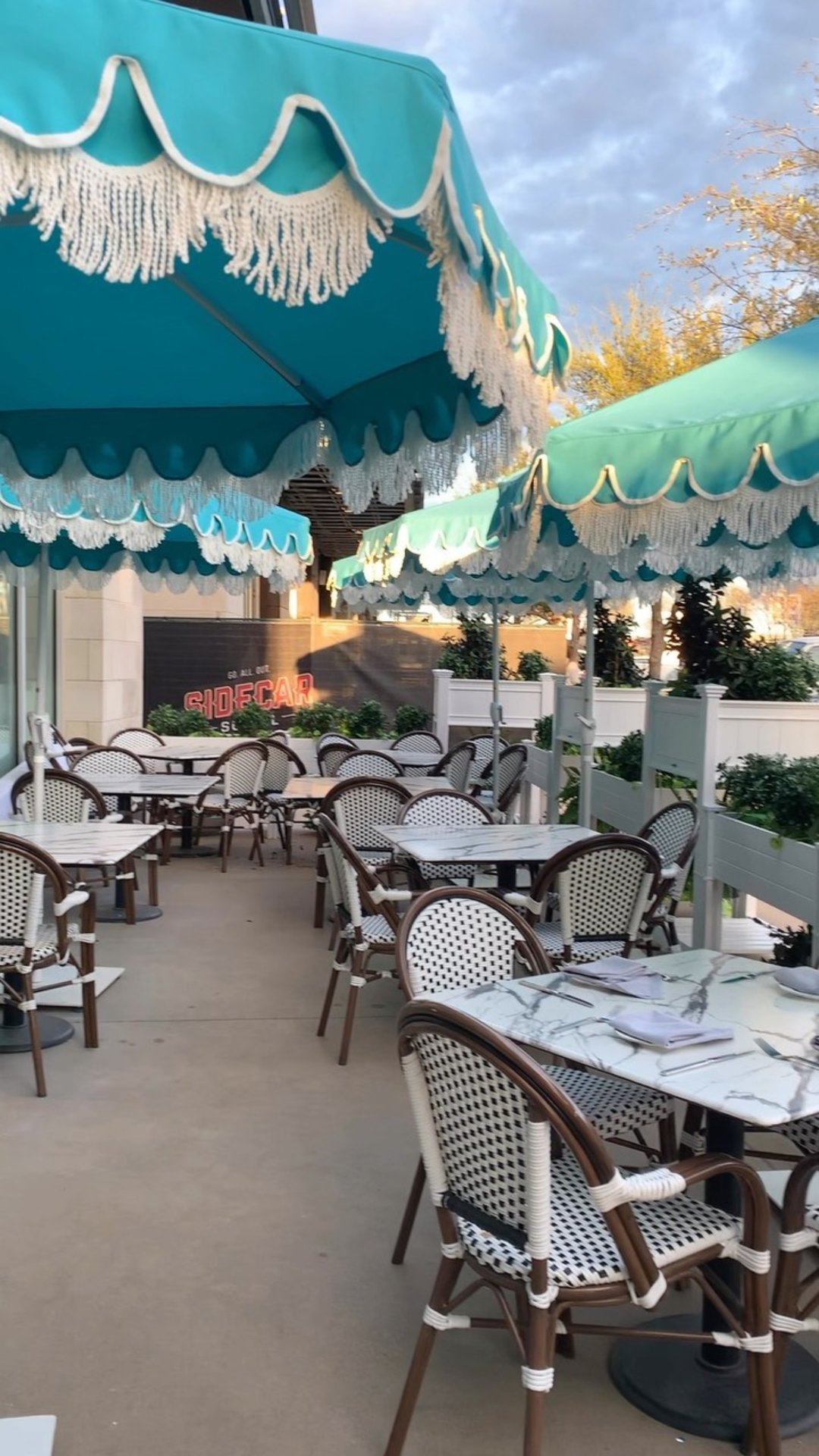 Dining Space at La Parisienne Bistro & Bar - Bar / Club in in Frisco ...
