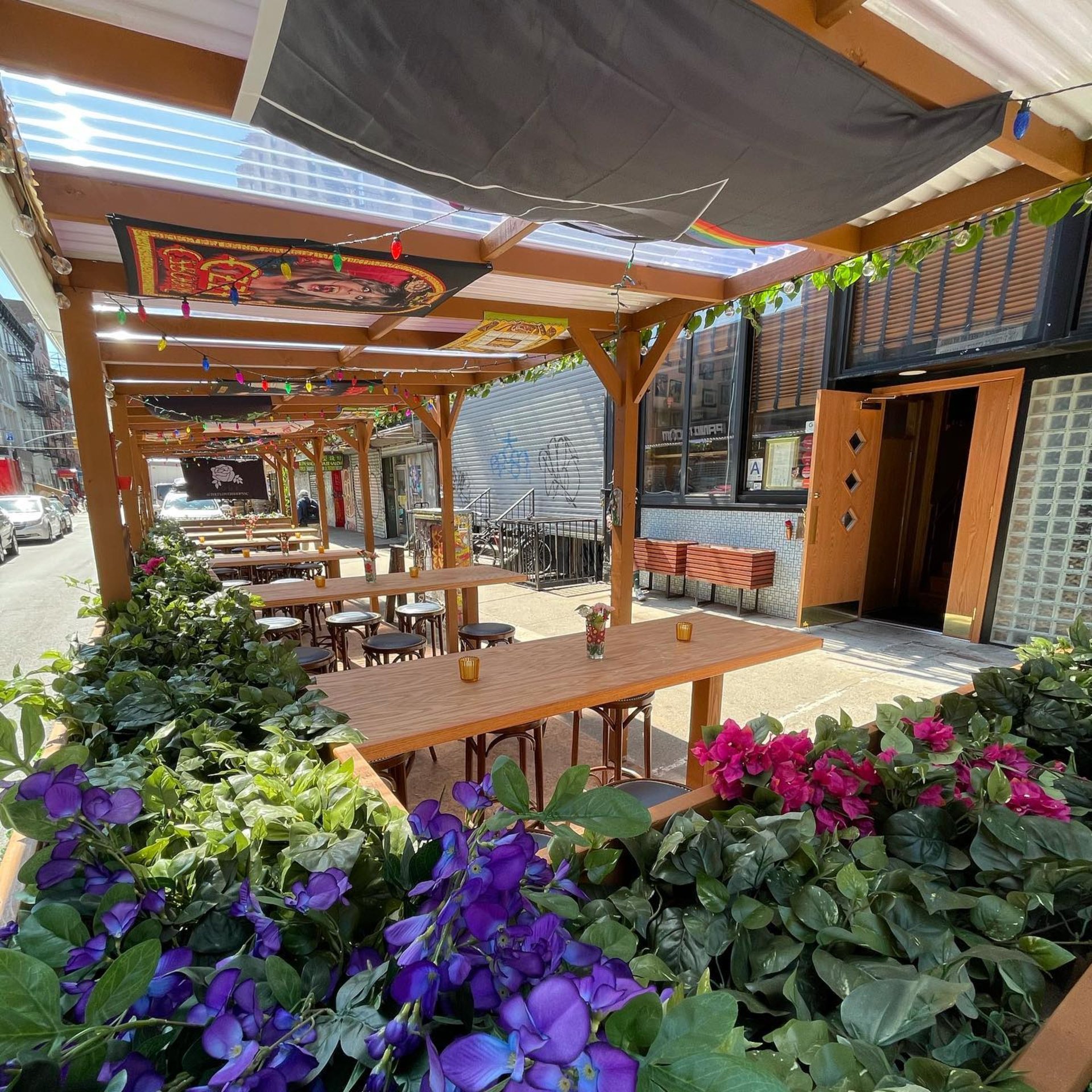 The Flower Shop - Bar / Club in New York, NY | The Vendry