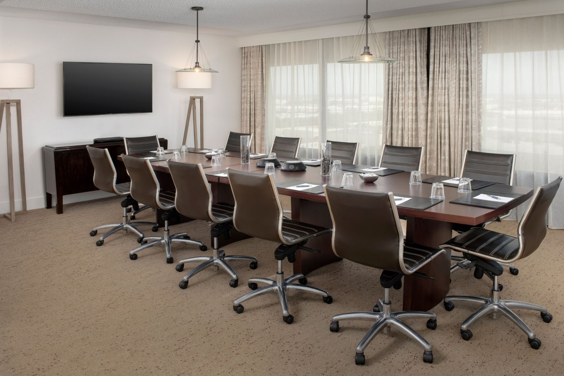 Boardroom 914 at The Westin Dallas Fort Worth Airport - Hotel in in ...