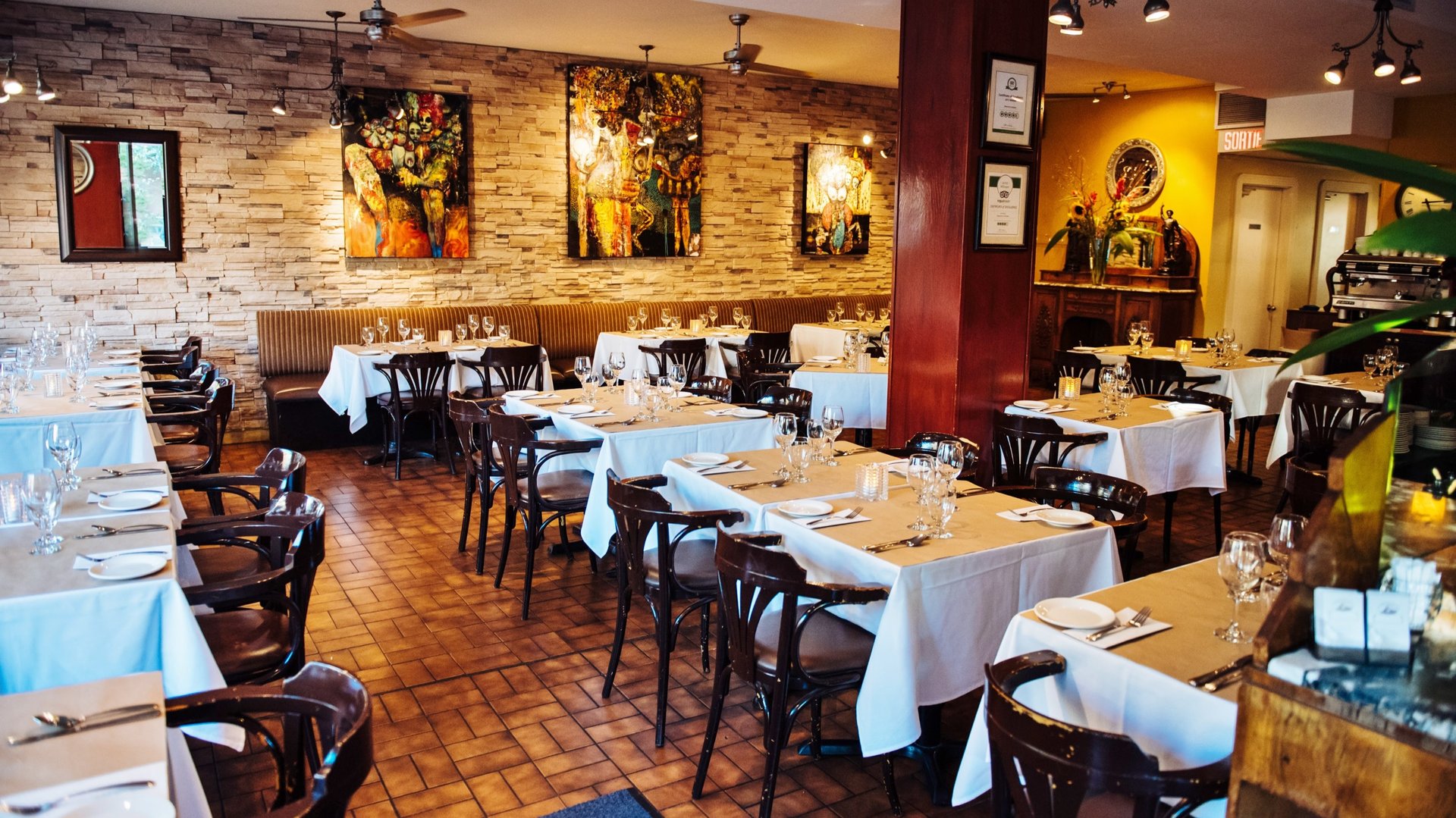 Restaurant La Raclette - French Restaurant in Montréal, Canada | The Vendry