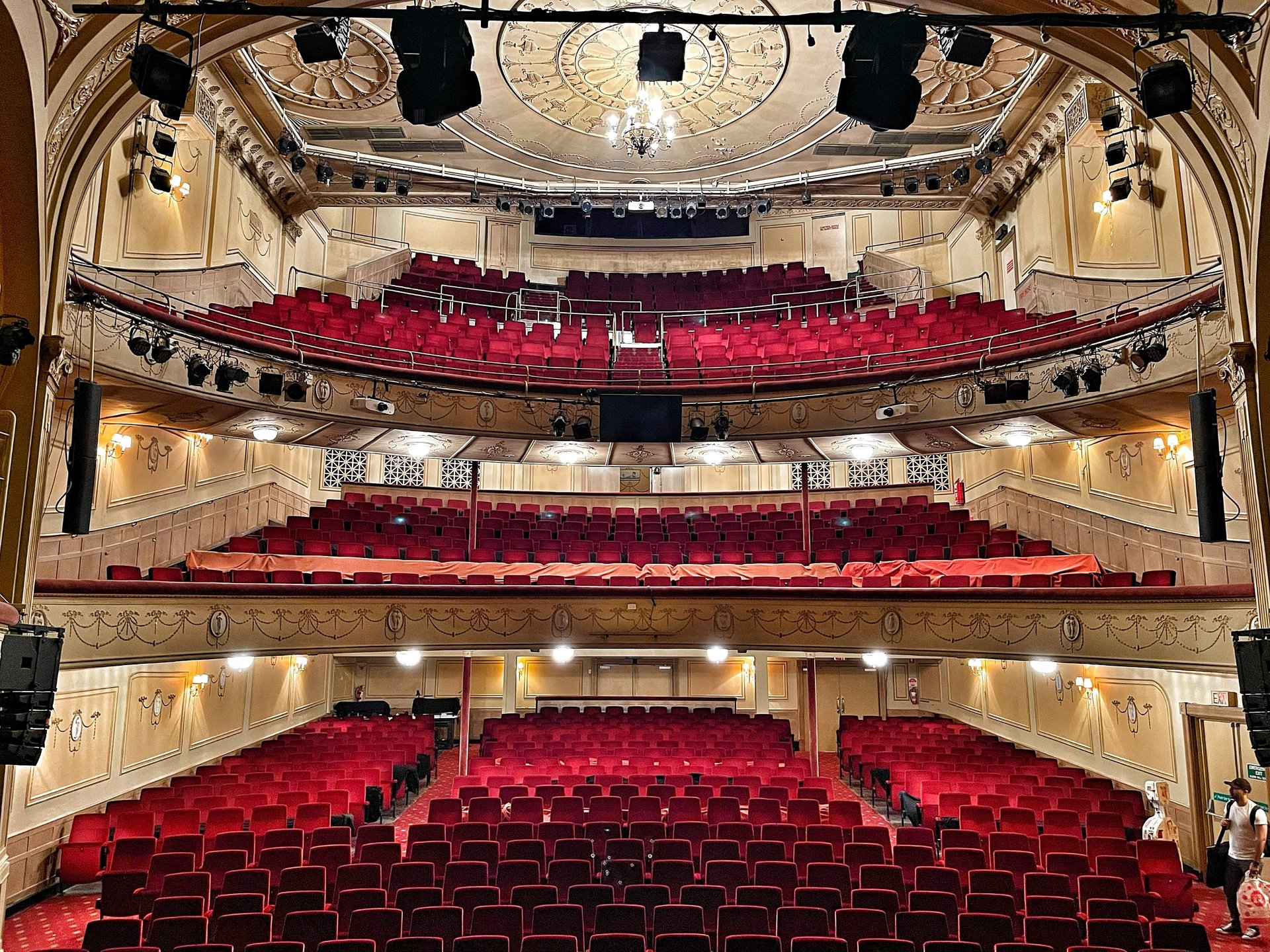 Theatre 1 Full Orchestra Pit at Athenaeum Theatre - Performance Space ...