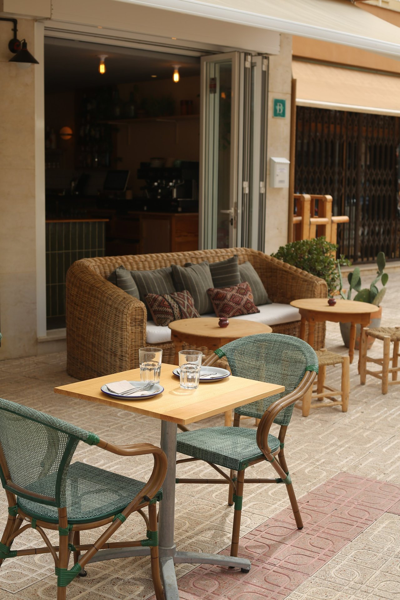 Full Buyout of RESTAURANTE HAMBRE Ibiza at RESTAURANTE HAMBRE Ibiza ...