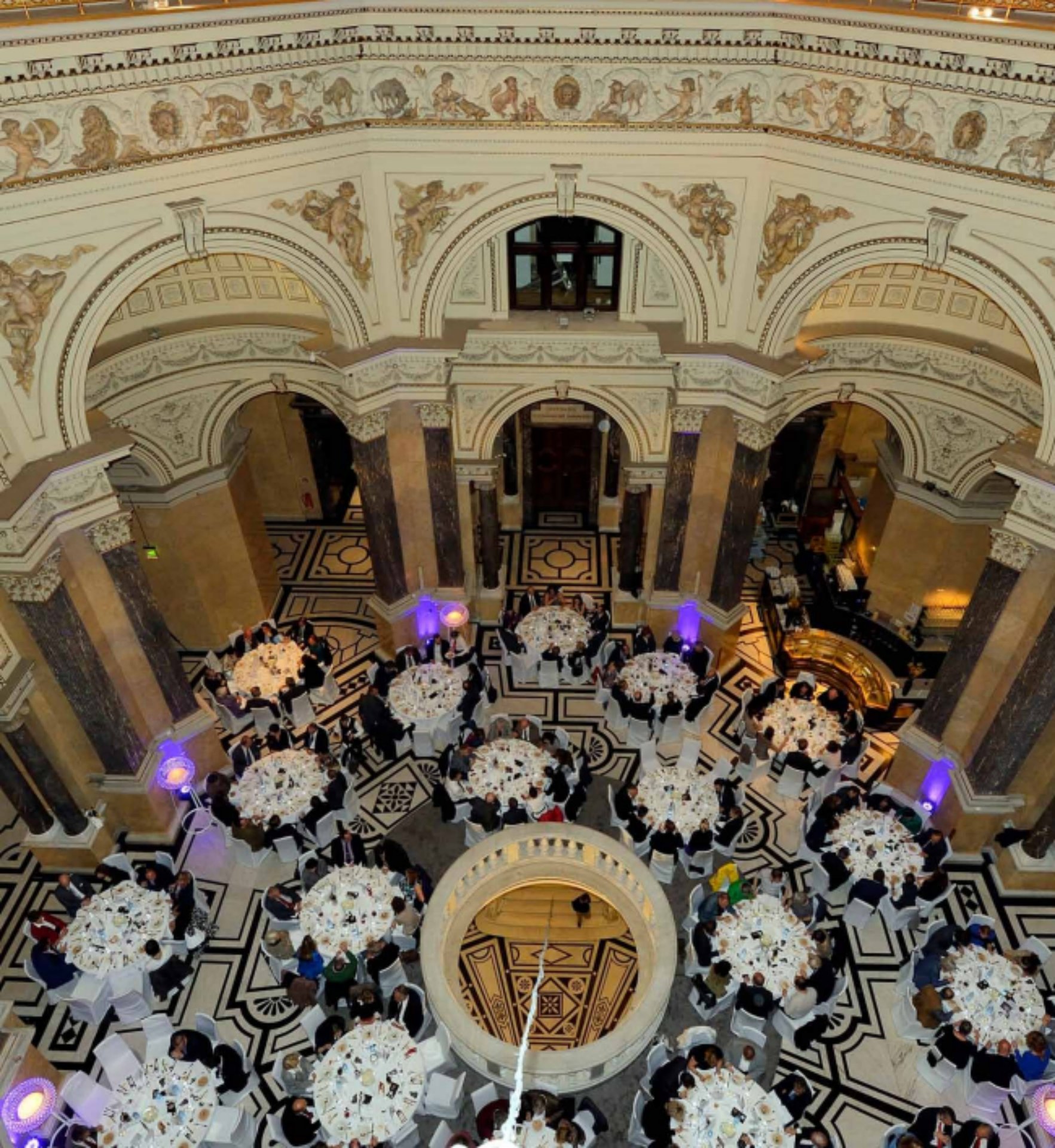 Upper Dome Hall at Museum of Natural History Vienna - Museum / Gallery ...