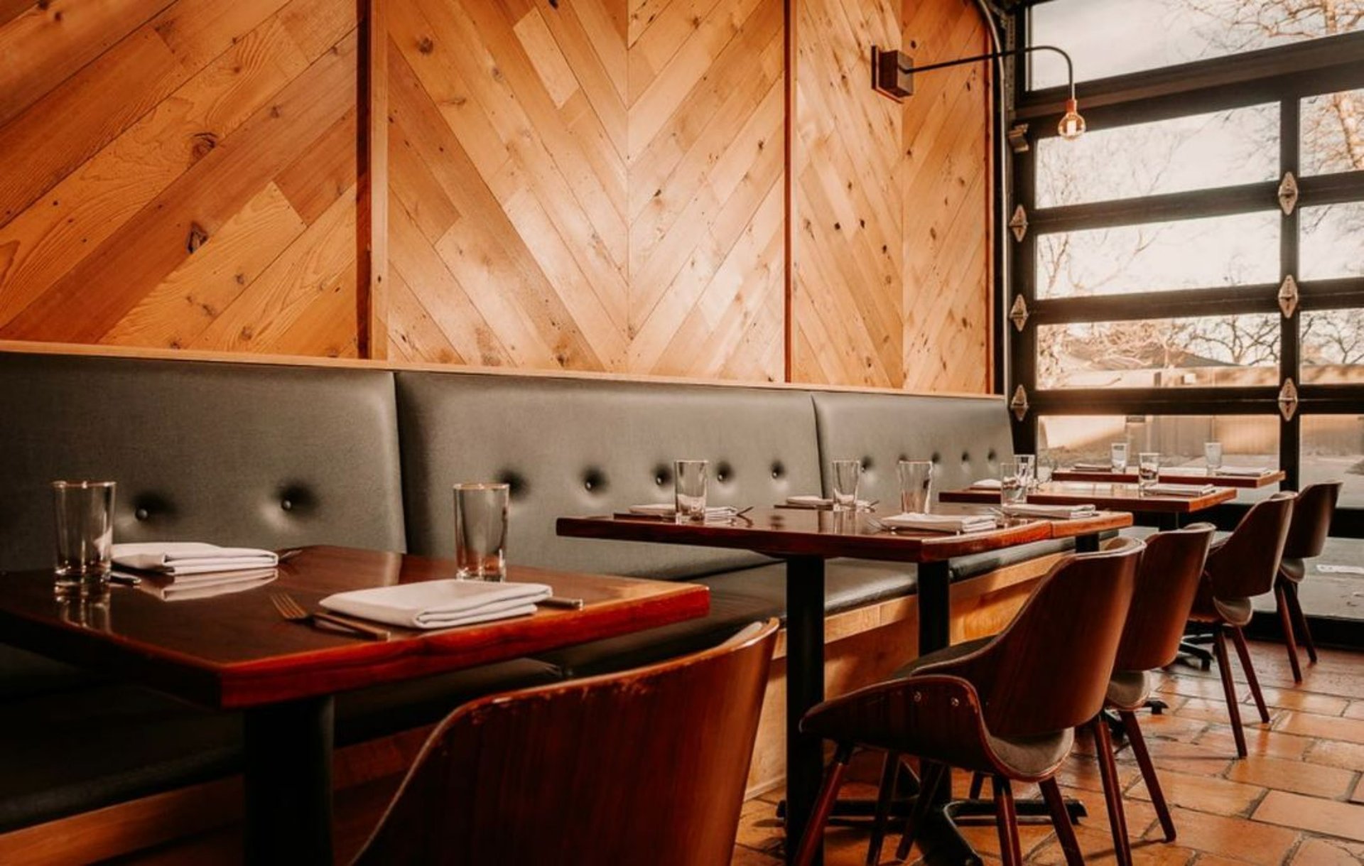 The Antler Room - American Restaurant in Kansas City, MO | The Vendry
