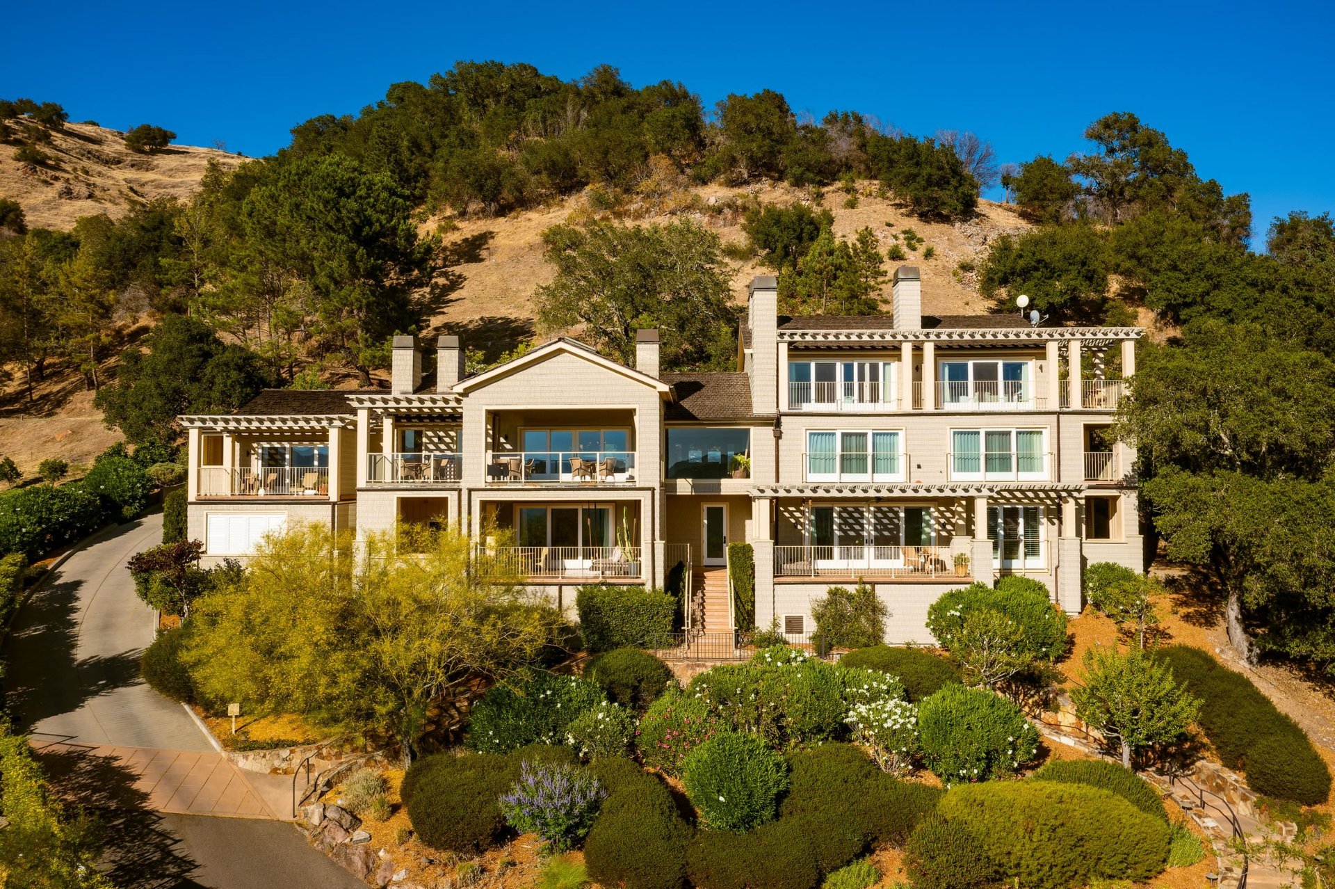 Poetry Inn Napa Valley - Hotel in Napa, CA | The Vendry