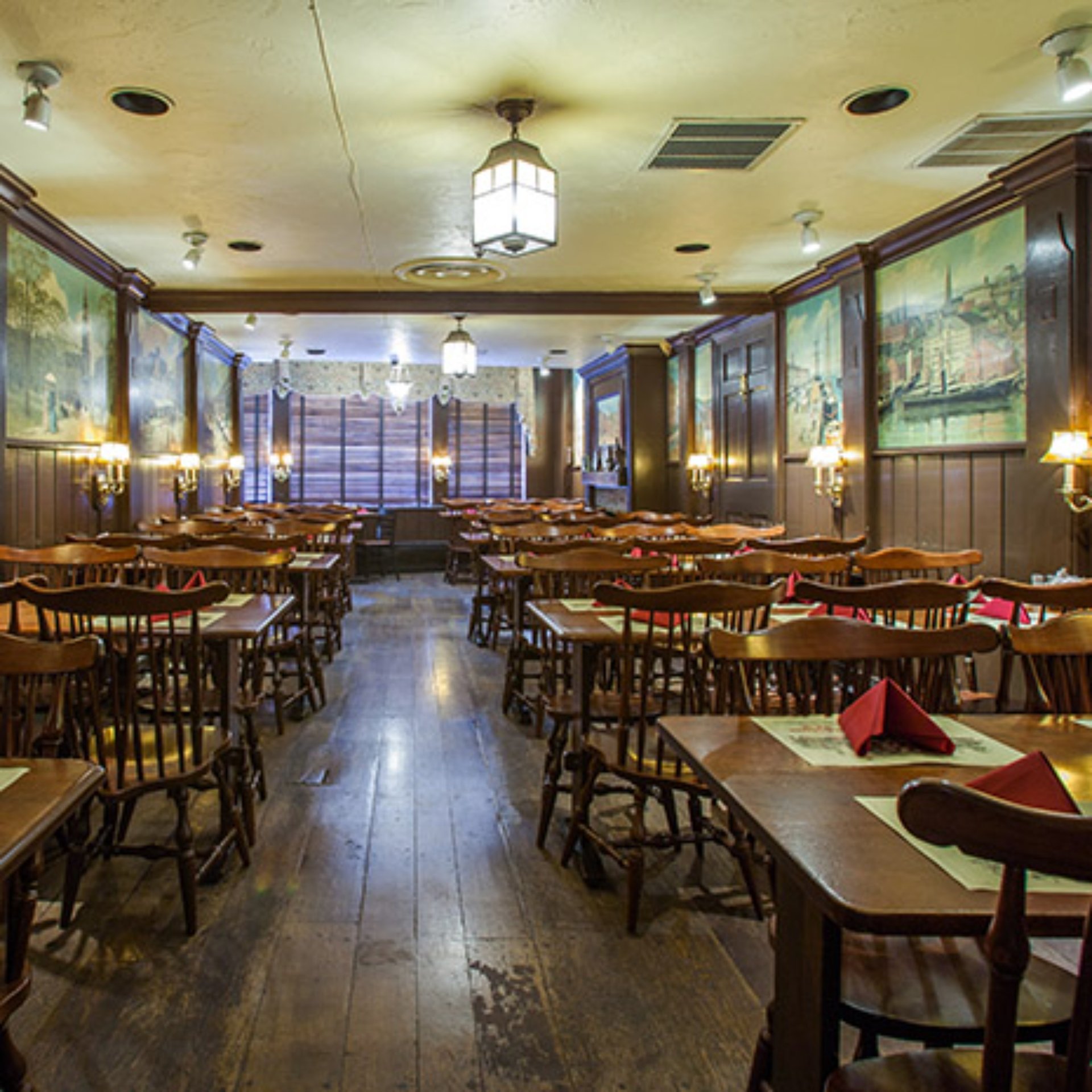 Union Oyster House - Seafood Restaurant in Boston, MA | The Vendry