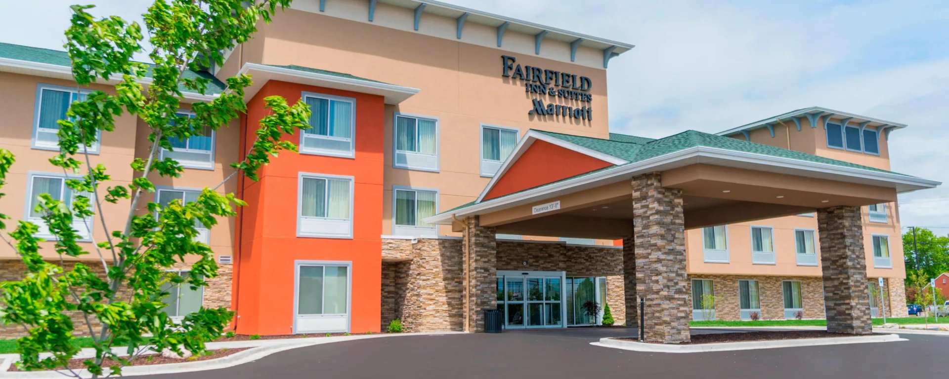 Fairfield Inn & Suites Gaylord - Hotel in Gaylord, MI | The Vendry