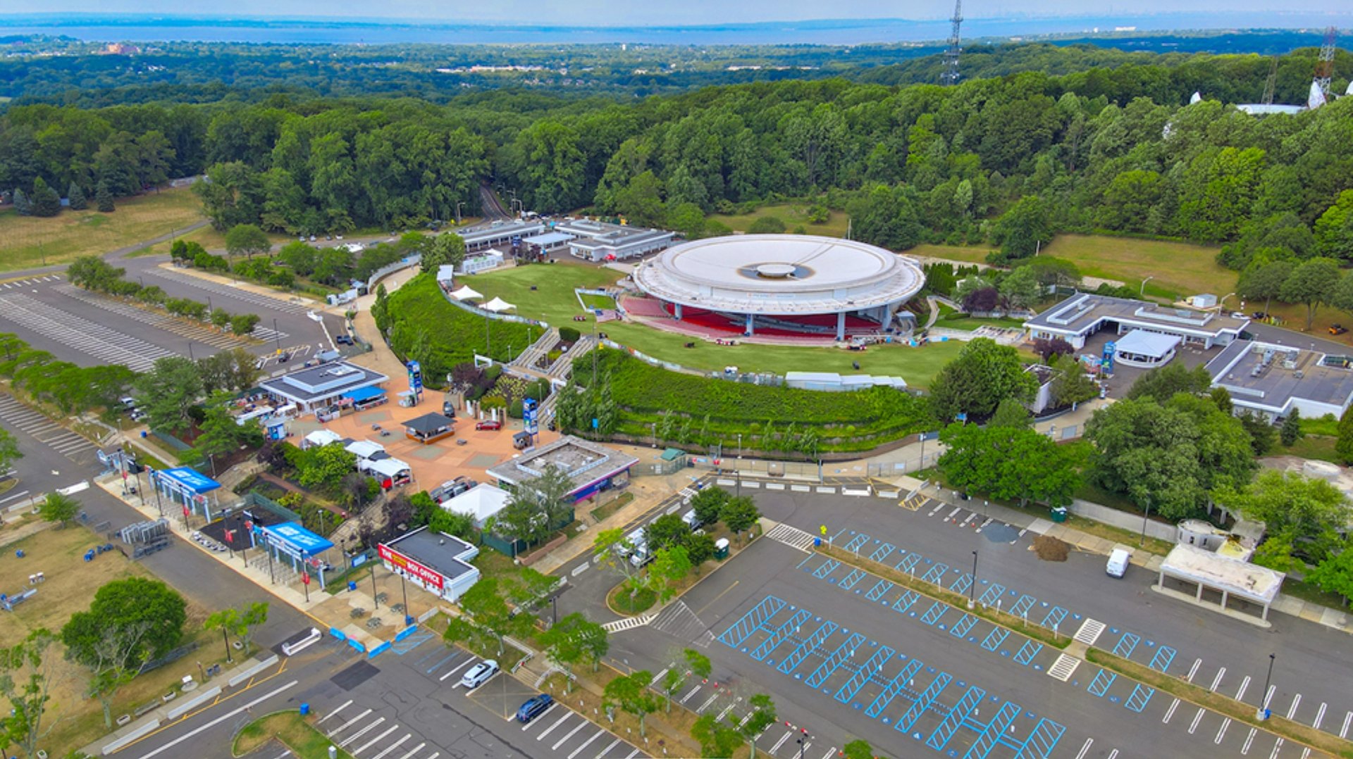 PNC Bank Arts Center - Event Space in Holmdel, NJ | The Vendry