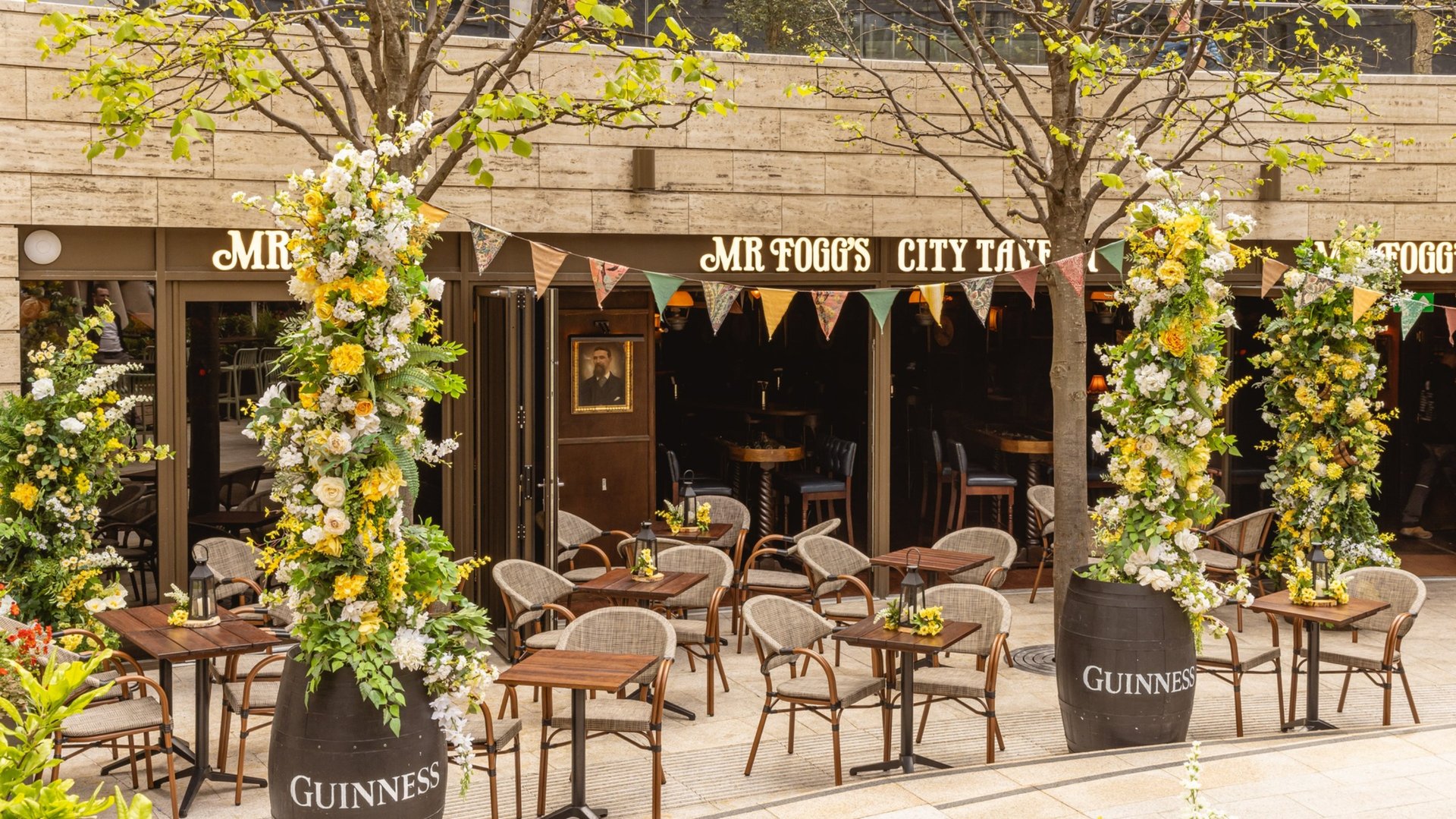 Mr Fogg’s City Tavern - Cocktail Bar Restaurant in Greater London ...