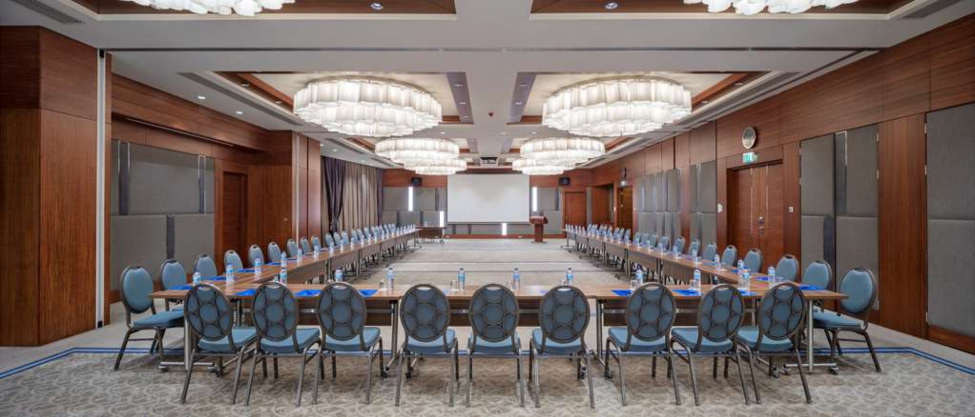 Meeting Room 8 at Hilton Bursa Convention Center & Spa