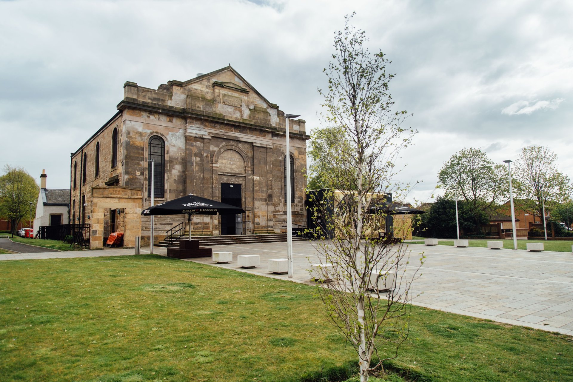 Saint Luke's & The Winged Ox - Gastropub Restaurant in Glasgow City ...