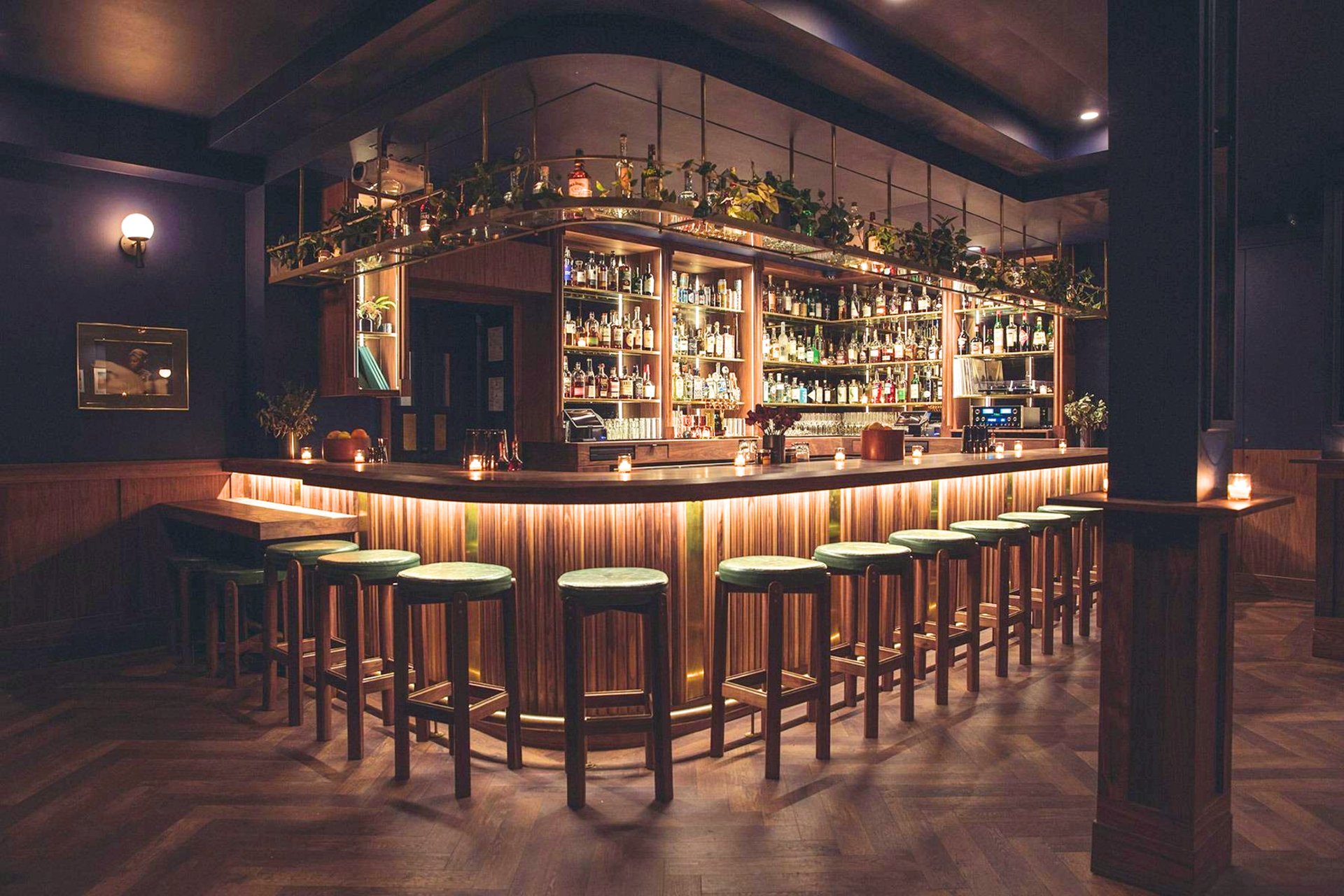 Bar Henry - Cocktail Bar Restaurant in Los Angeles, CA | The Vendry