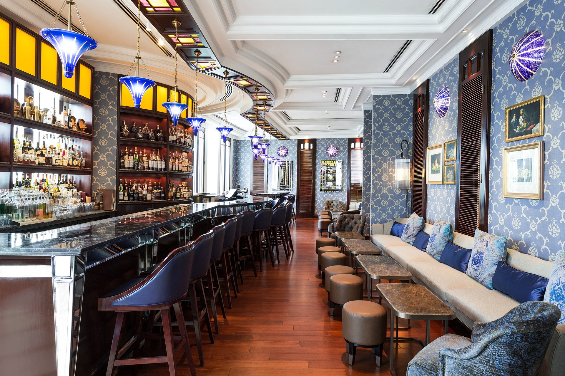 Lobster Bar and Grill - Bar / Club in Central, Hong Kong | The Vendry