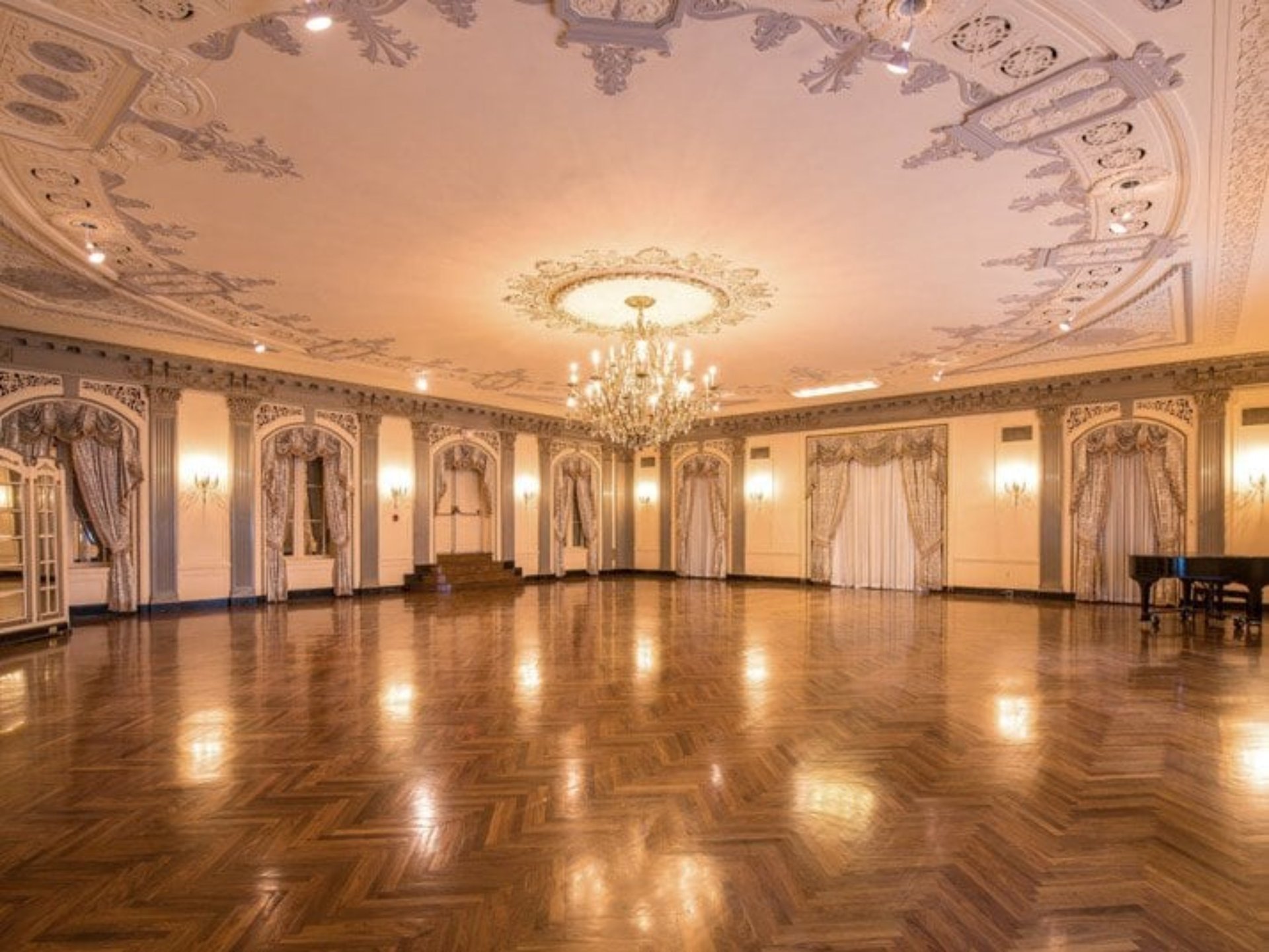 The Du Barry Room at HOTEL DU PONT - Wilmington, DE - Hotel in in ...
