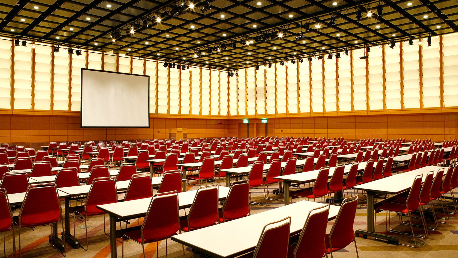 Hall B5-1 at Tokyo International Forum - Event Space in in Chiyoda City ...