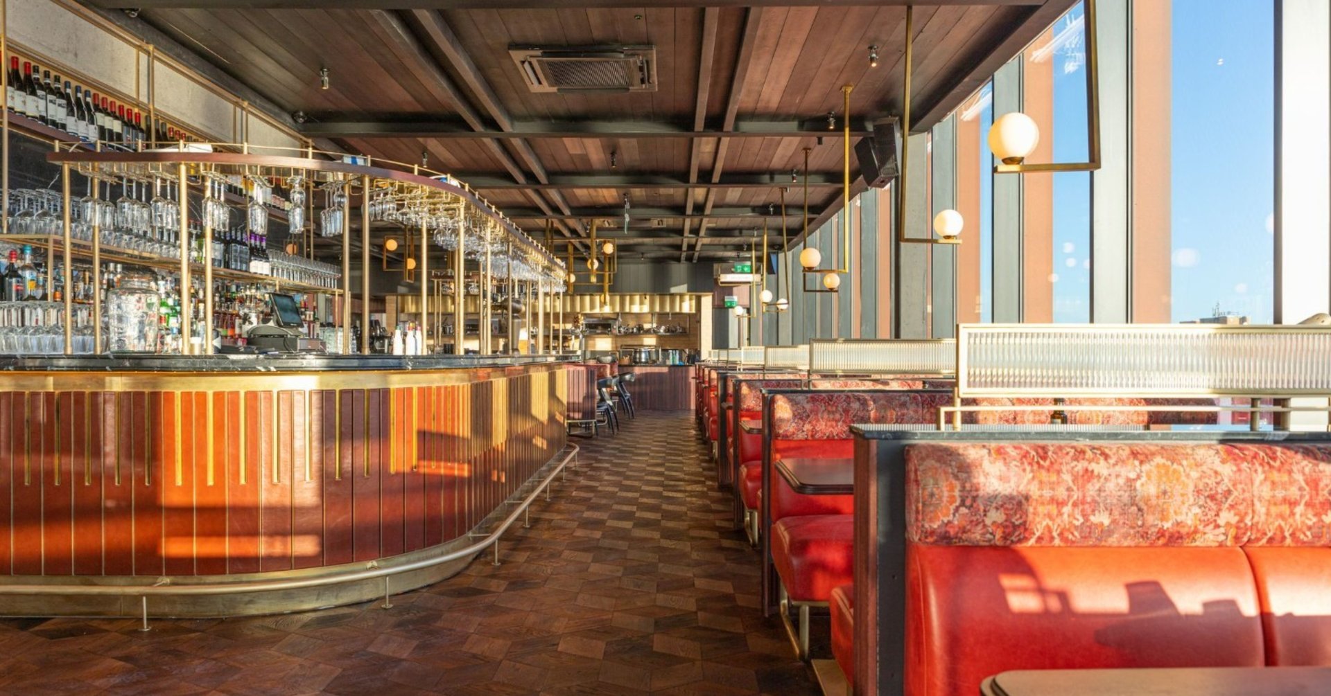 Ryleigh's Rooftop Steakhouse - Steakhouse Restaurant in North Wall ...
