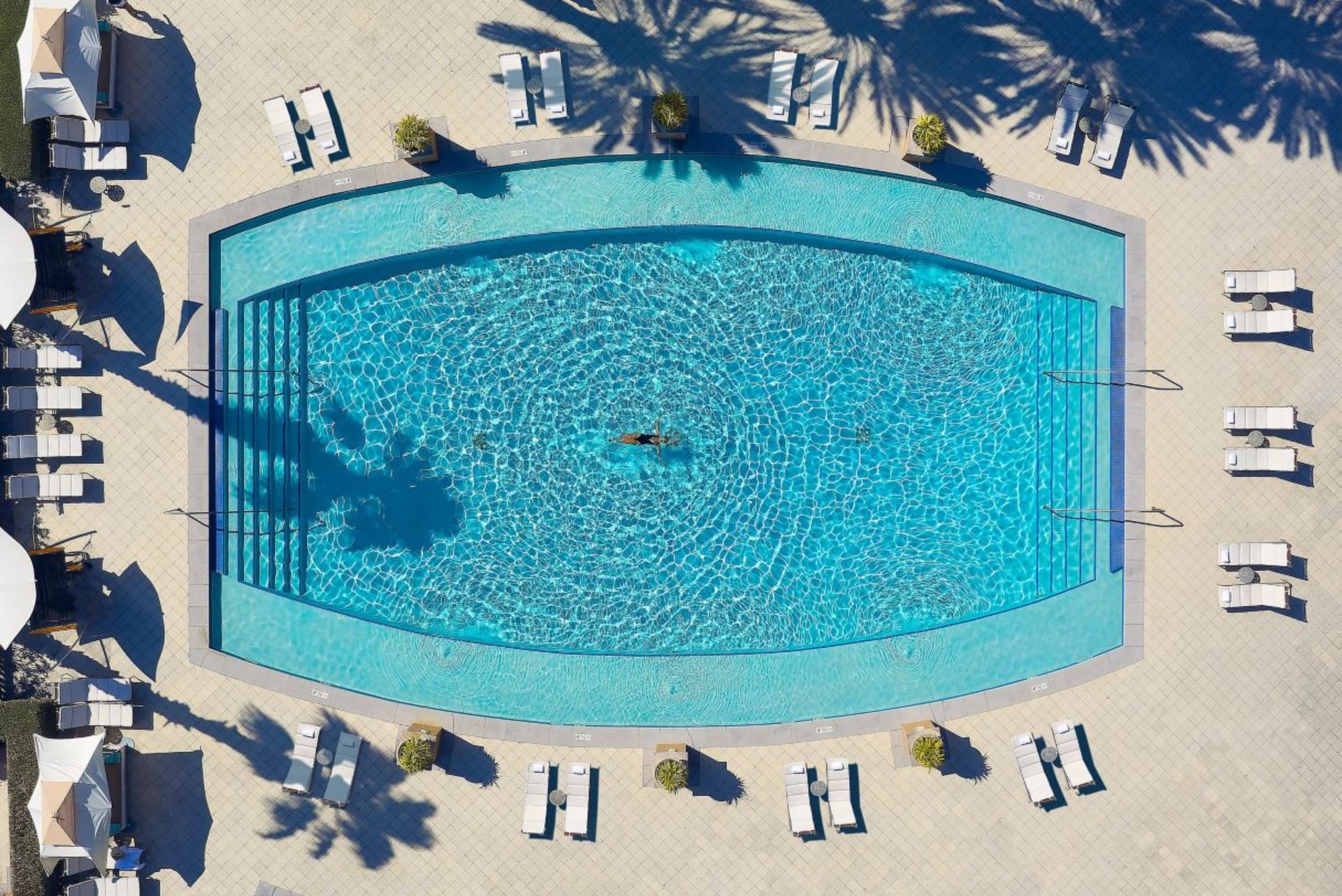 Harbour Club Pool at The Ritz-Carlton, Grand Cayman - Hotel in in ...