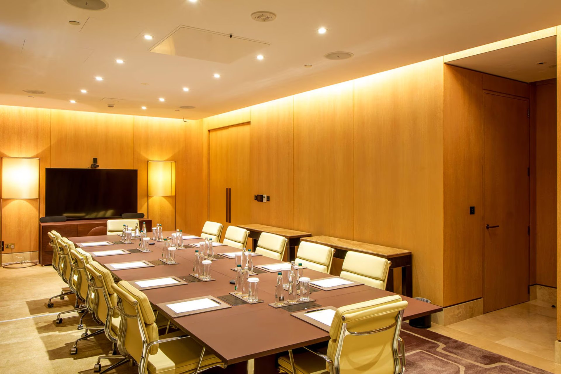 The Bay Meeting Room at Jumeirah Muscat Bay - Hotel in in Dubai, United ...