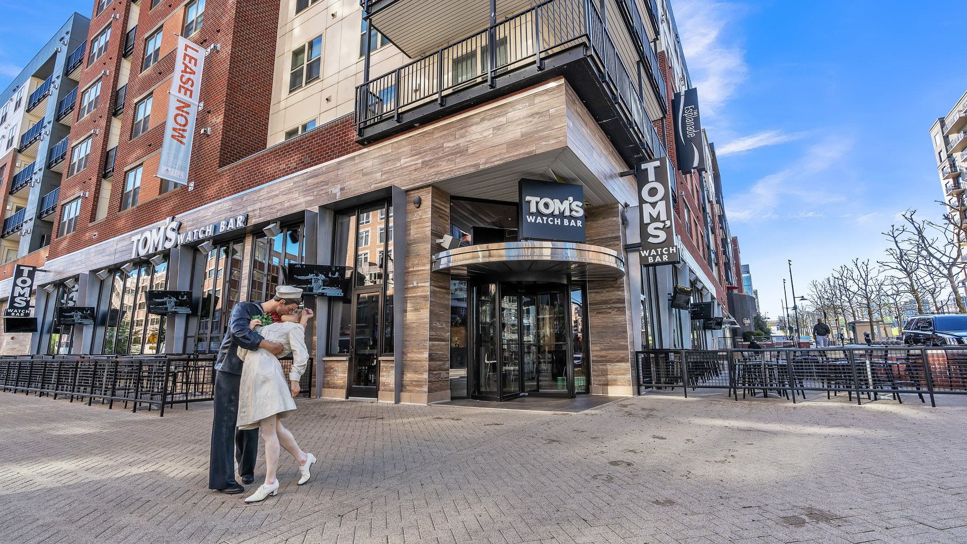 Tom's Watch Bar - National Harbor - Bar / Club in Oxon Hill, MD | The ...