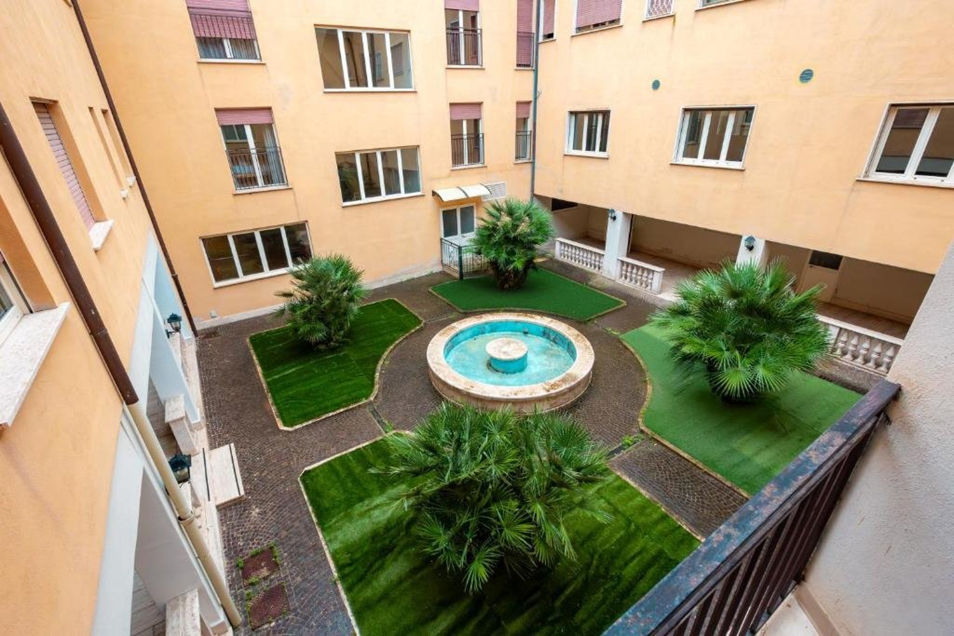 APULIA HOTEL B&B - ROME - Hotel in Zona L Ottavia, Italy | The Vendry
