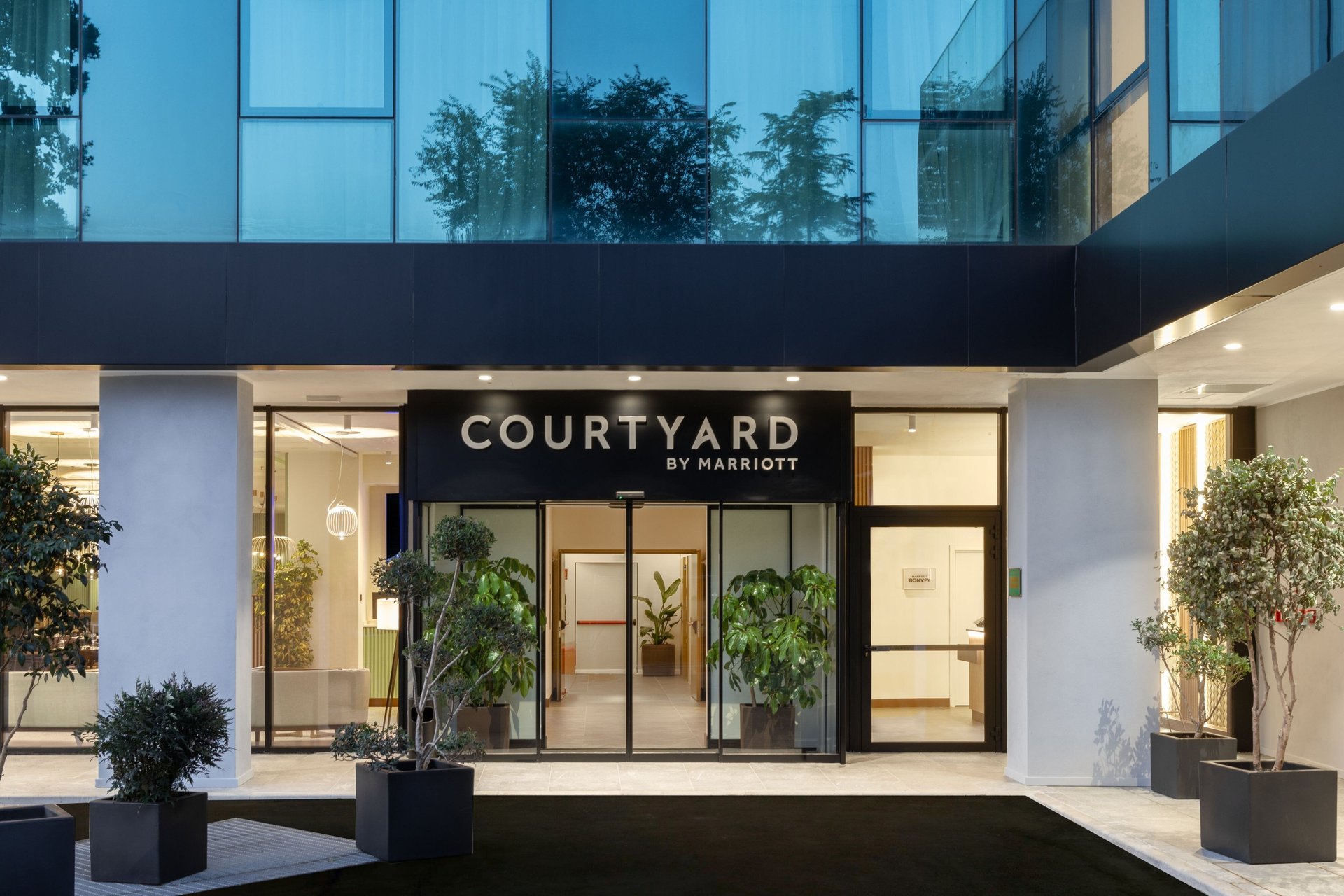 Courtyard by Marriott Milano Linate - Hotel in Milano, Italy | The Vendry