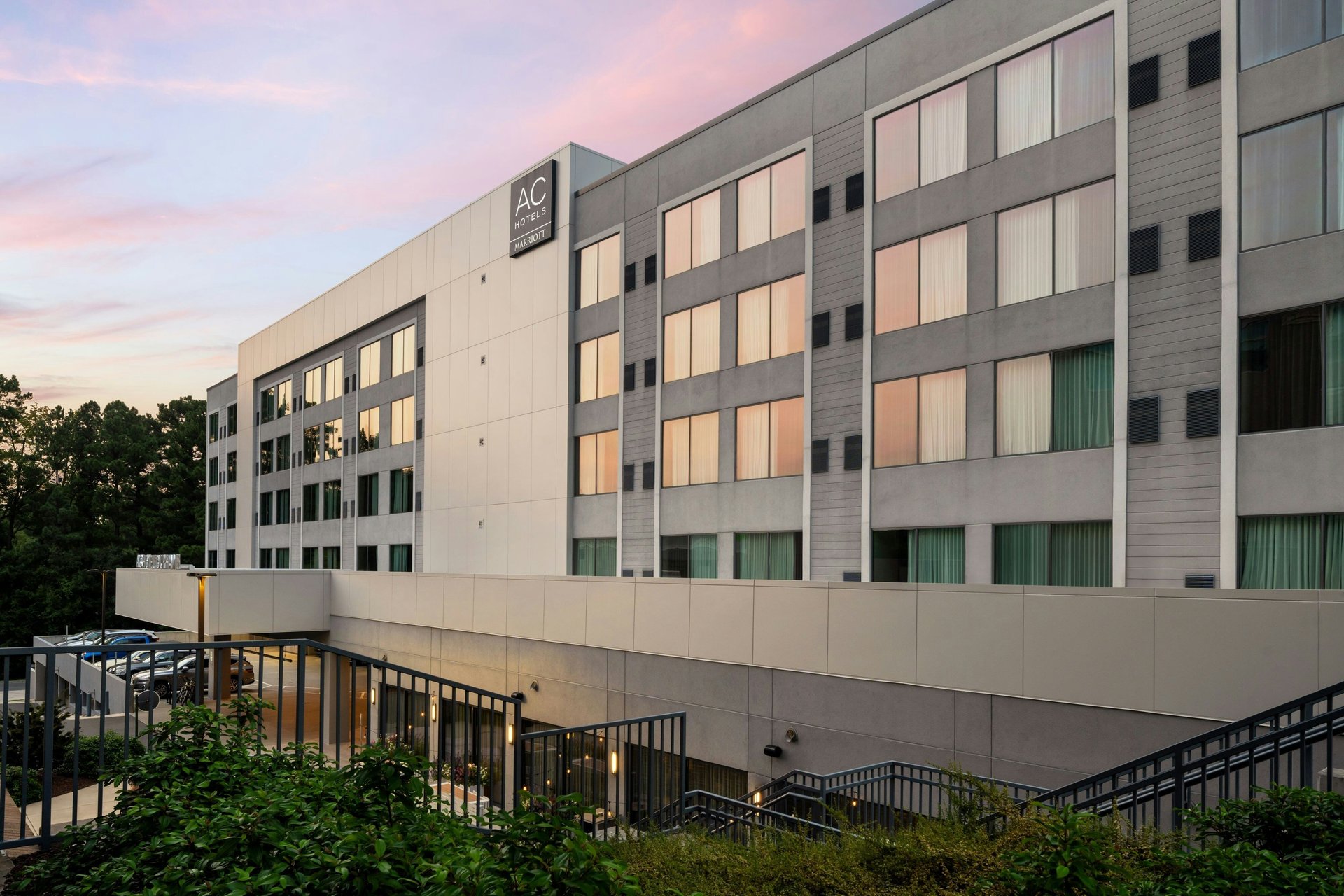 AC Hotel by Marriott Durham - Hotel in Durham, NC | The Vendry