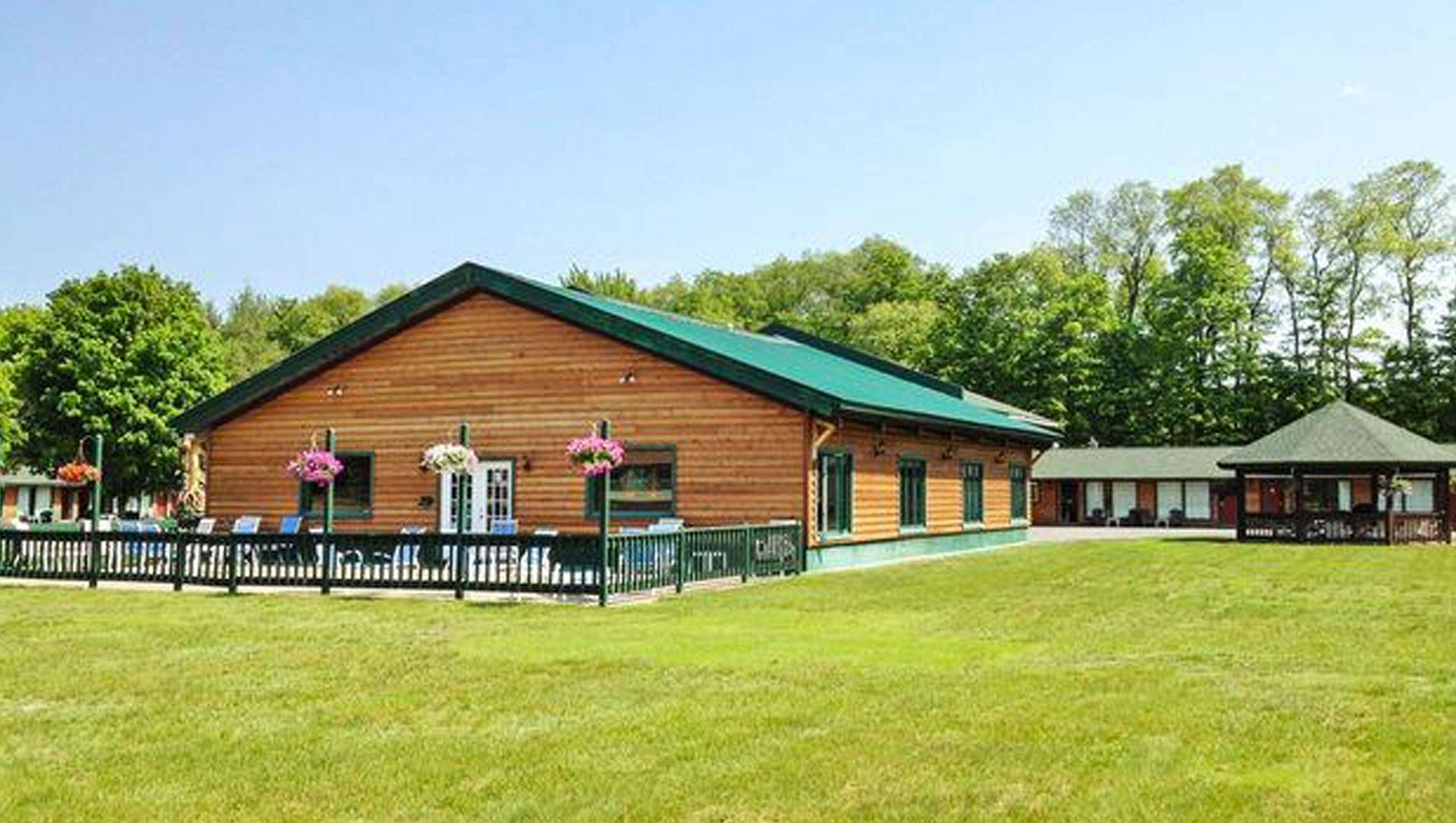 Adirondack Lodge Old Forge - Hotel in Old Forge, NY | The Vendry