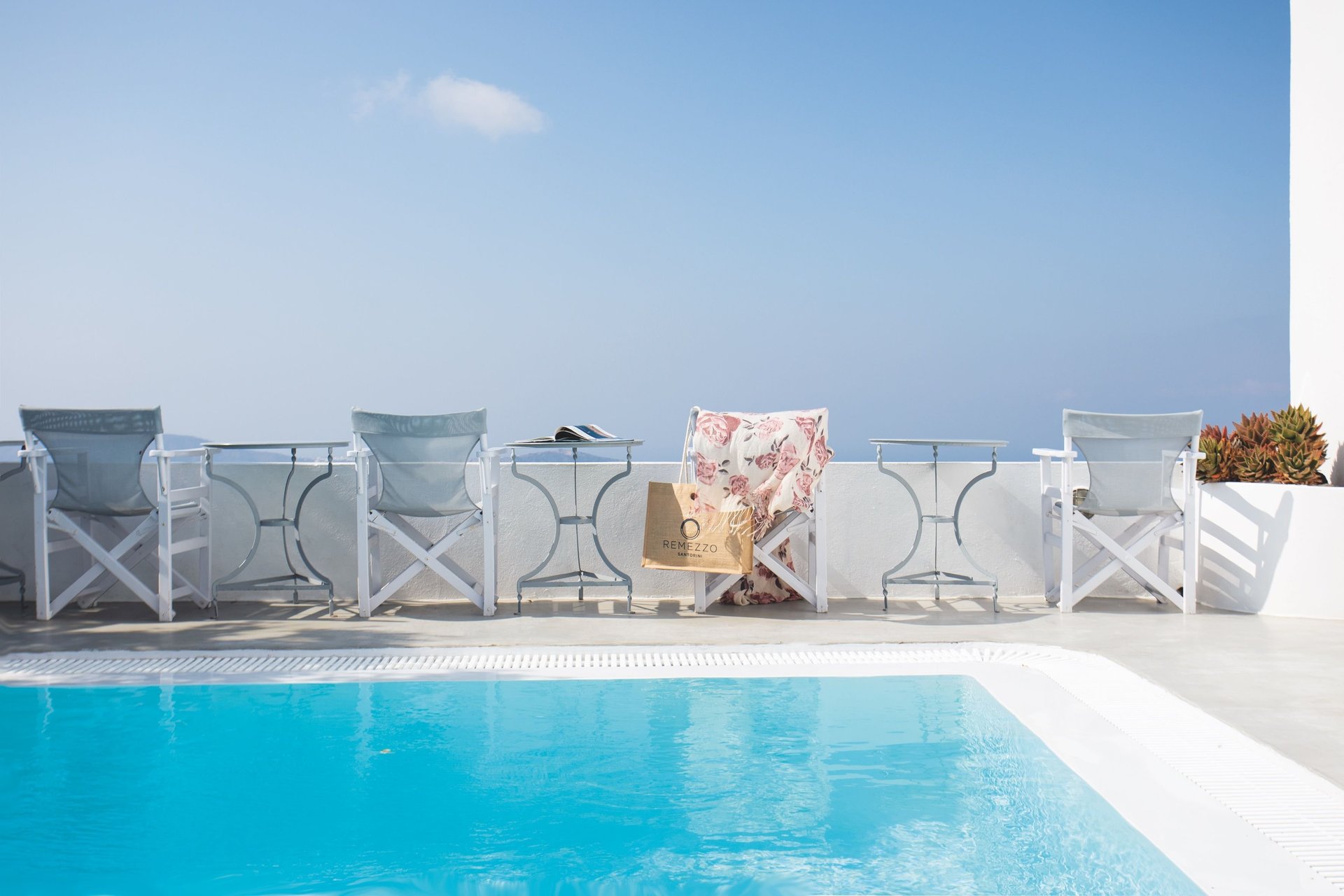 REMEZZO - Hotel in Fira, Greece | The Vendry
