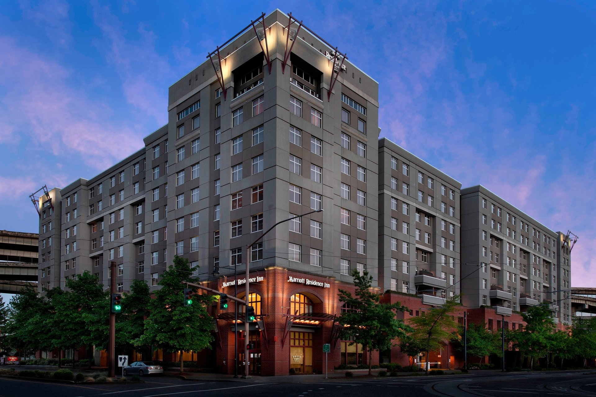Residence Inn by Marriott Portland Downtown RiverPlace - Hotel in ...