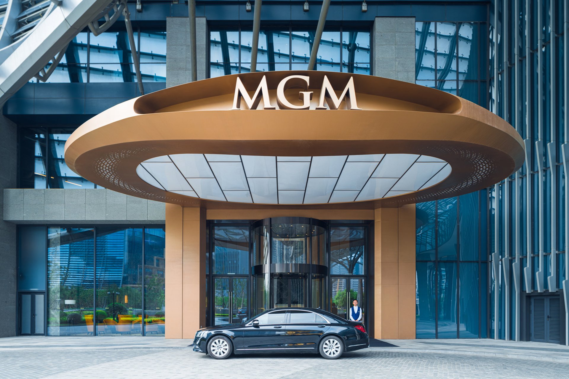 MGM SHANGHAI WEST BUND - Hotel in Xu Hui Qu, China | The Vendry
