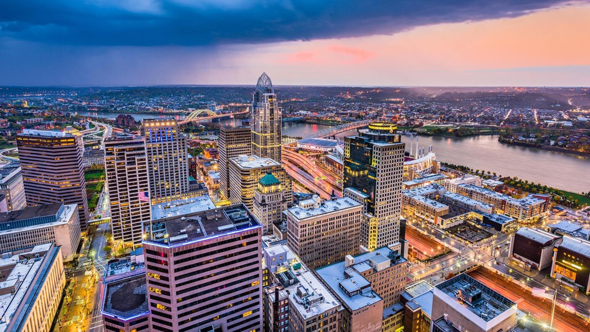 21c Museum Hotel Cincinnati - Hotel in Cincinnati, OH | The Vendry