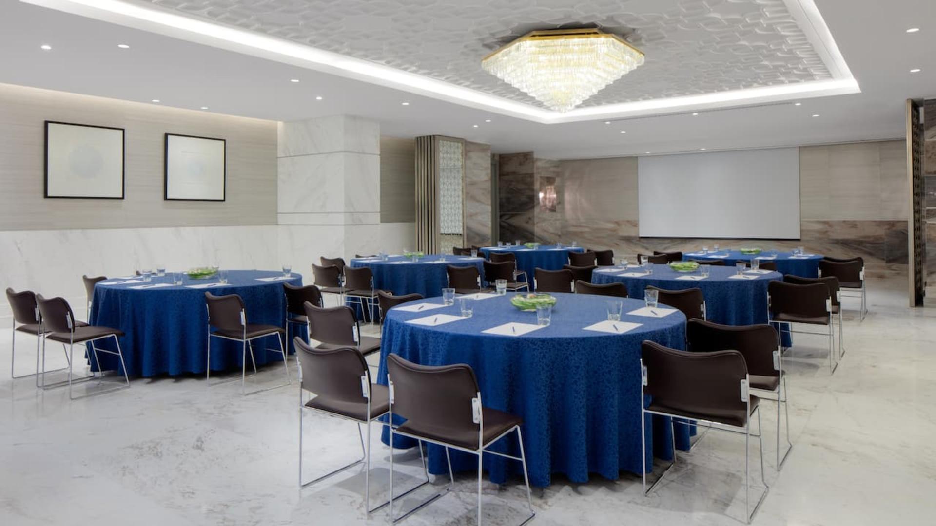 Hyatt Regency Dubai - Hotel in Dubai, United Arab Emirates | The Vendry
