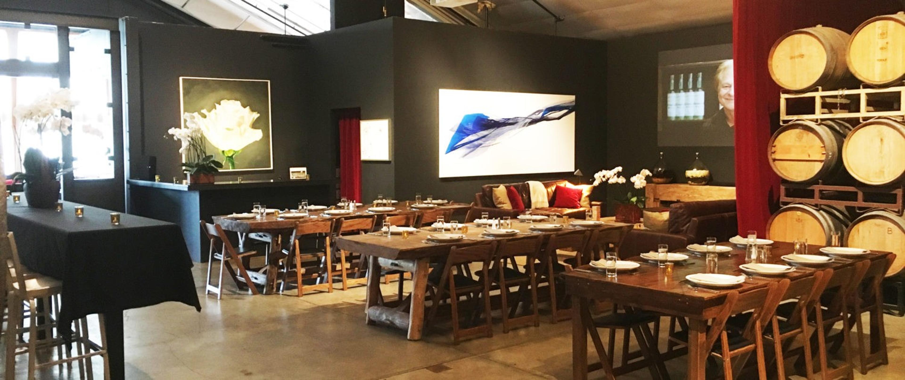 Hanson of Sonoma Tasting Room at Hanson Gallery - Brewery / Distillery ...