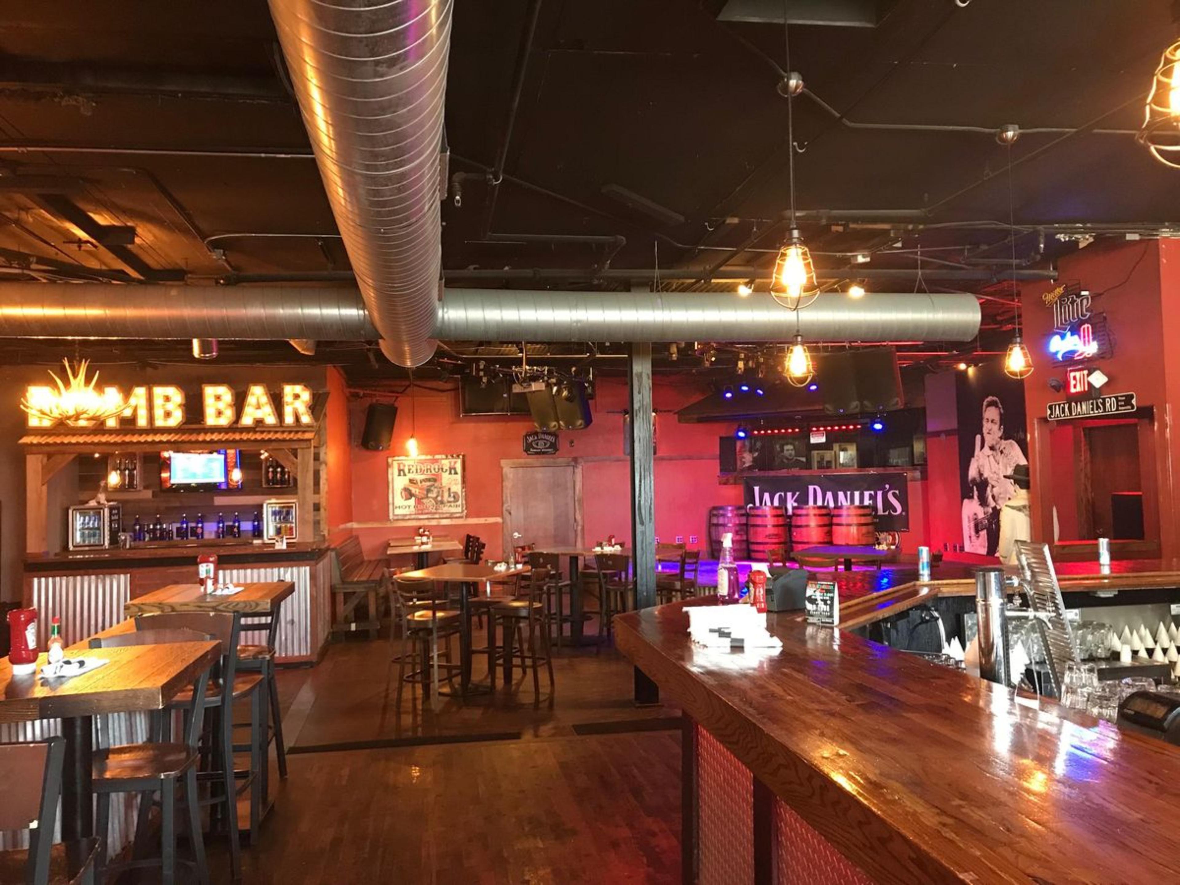 10+ Bars / Clubs in Milwaukee, WI | The Vendry