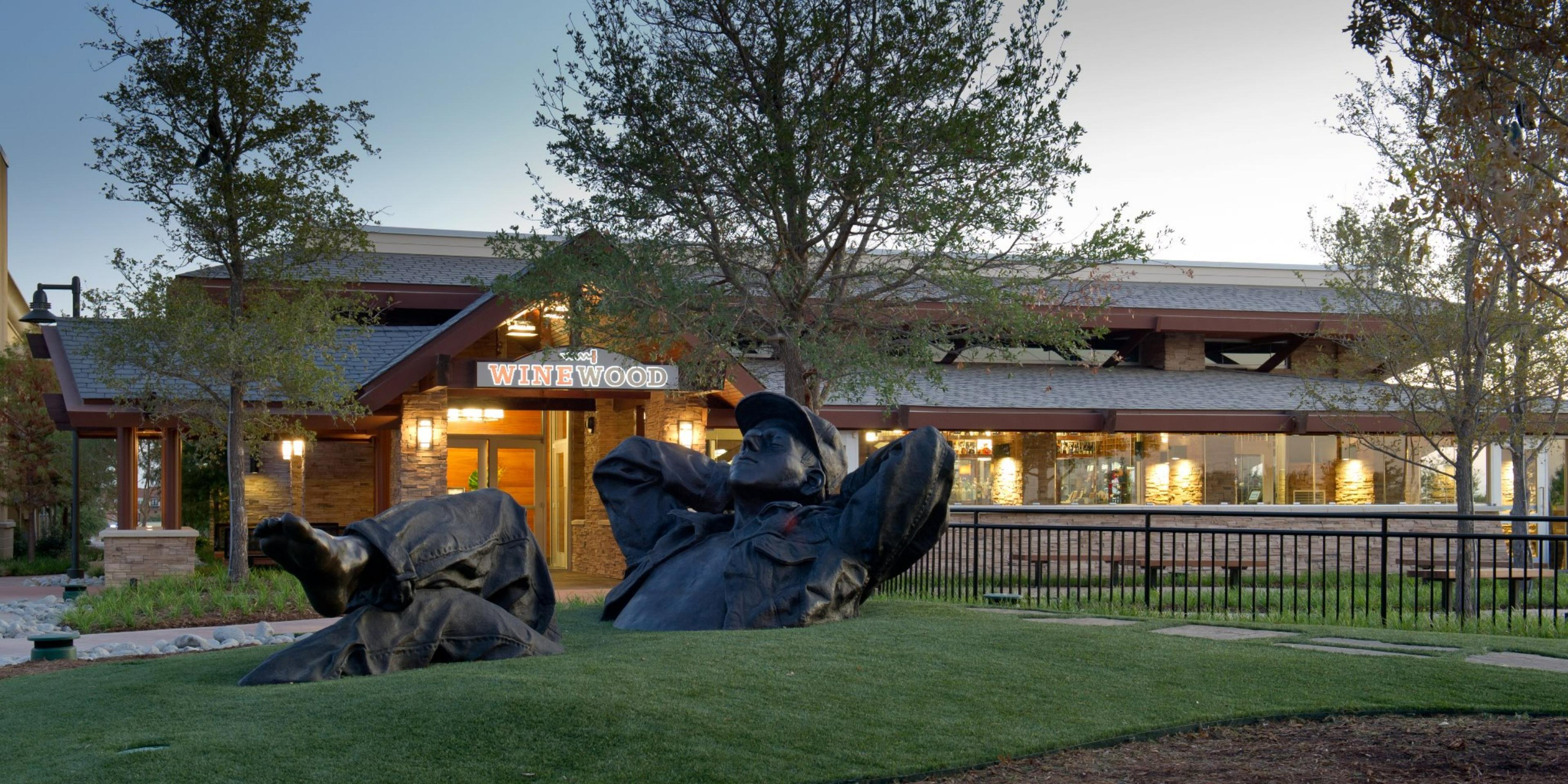 Winewood Grill - American Restaurant in Grapevine, TX | The Vendry