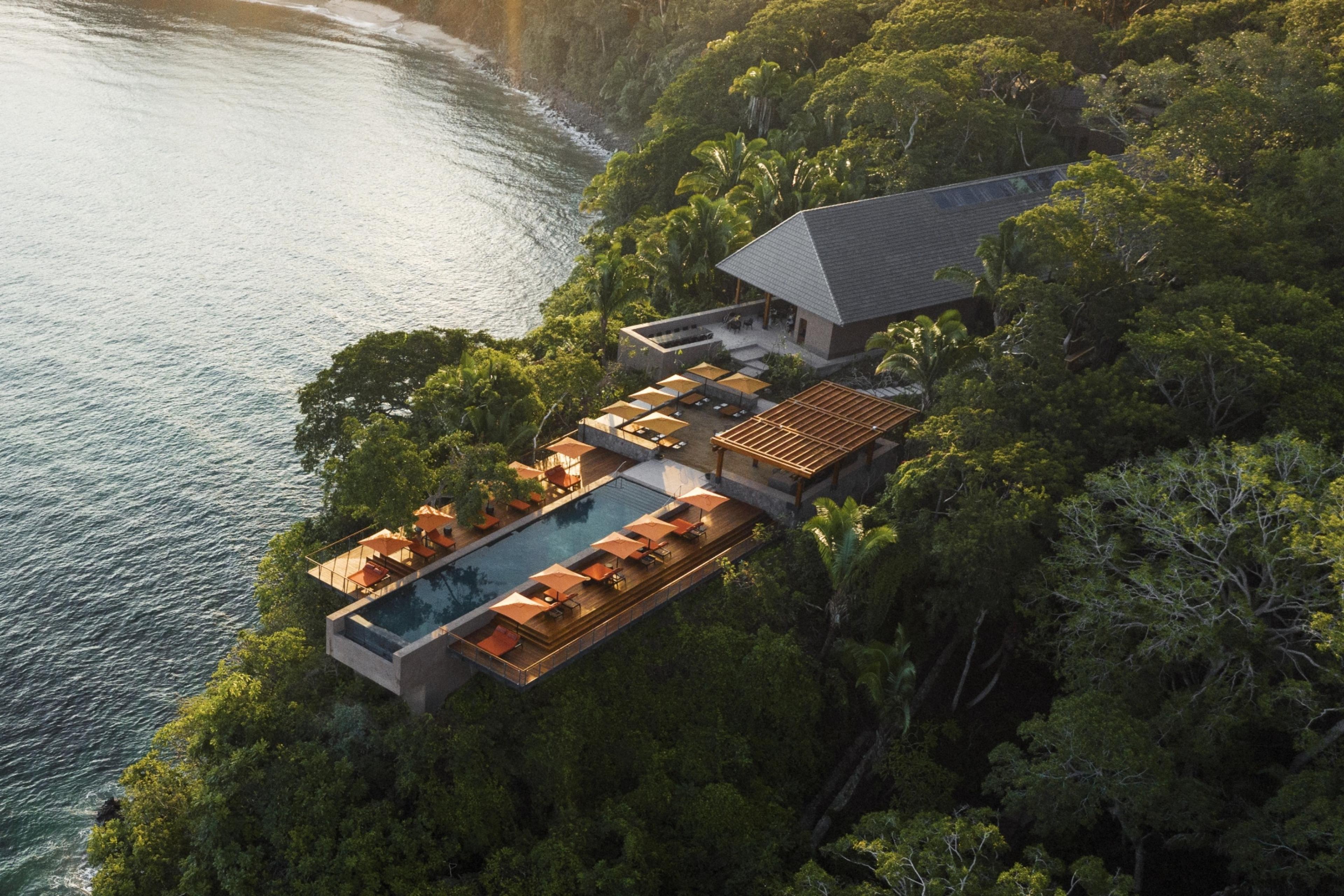 The 15 Best Luxury Beach Resorts in the World by AFAR Media | The Vendry