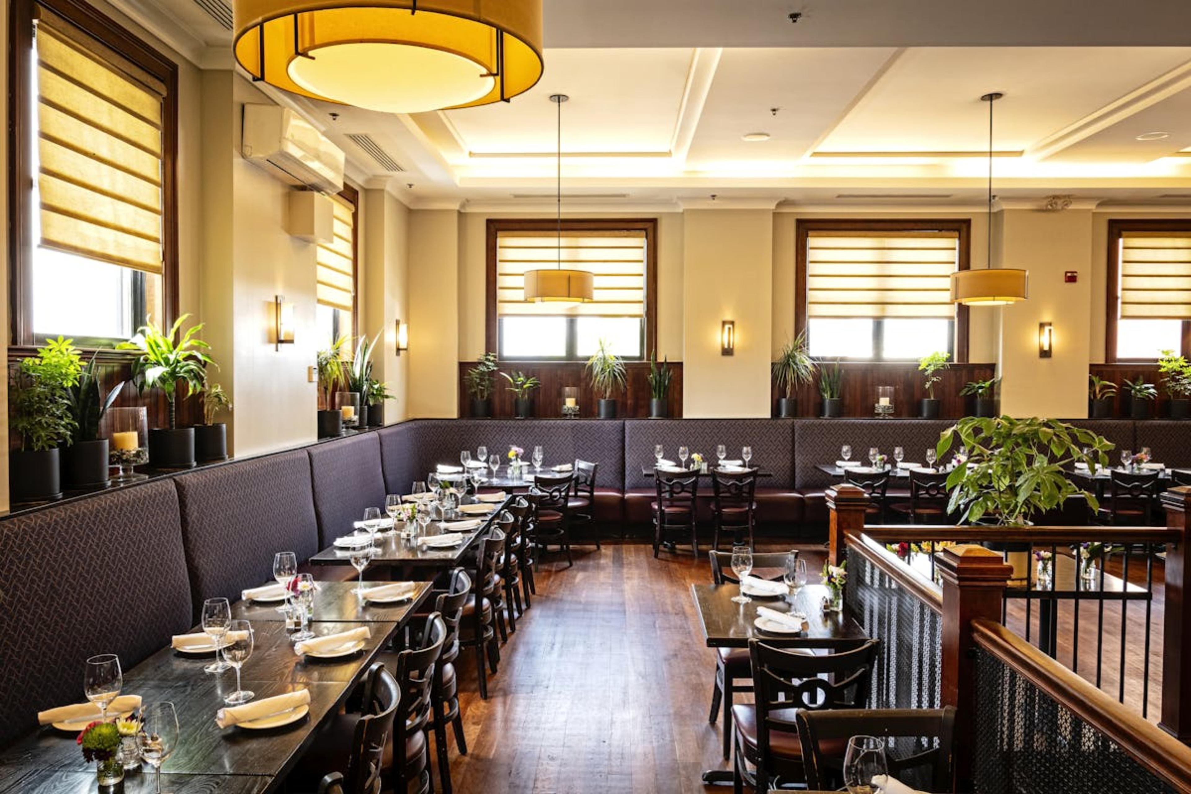 The Liberty Tavern - American Restaurant in Arlington, VA | The Vendry